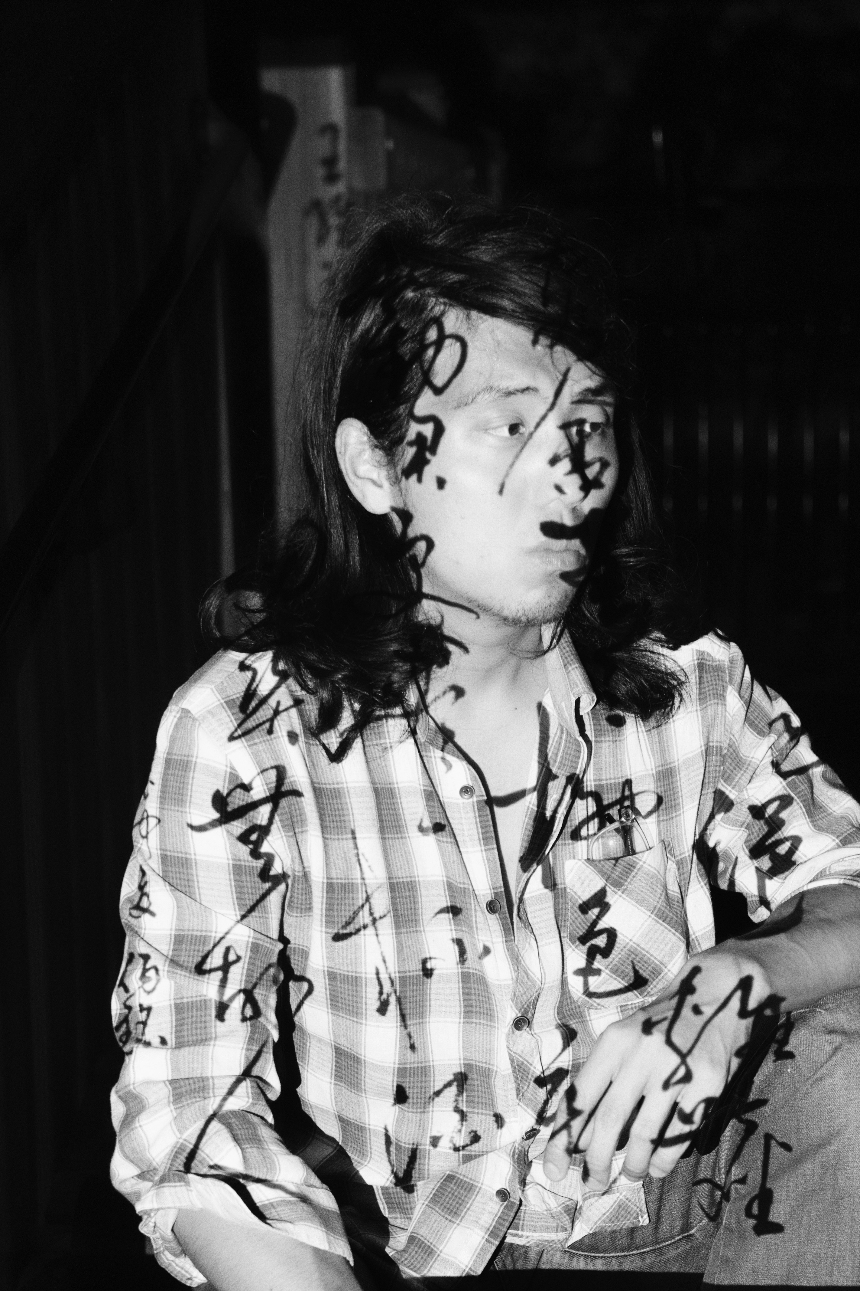 A man is covered in scribbled writing. photo – Free Experimental Image ...