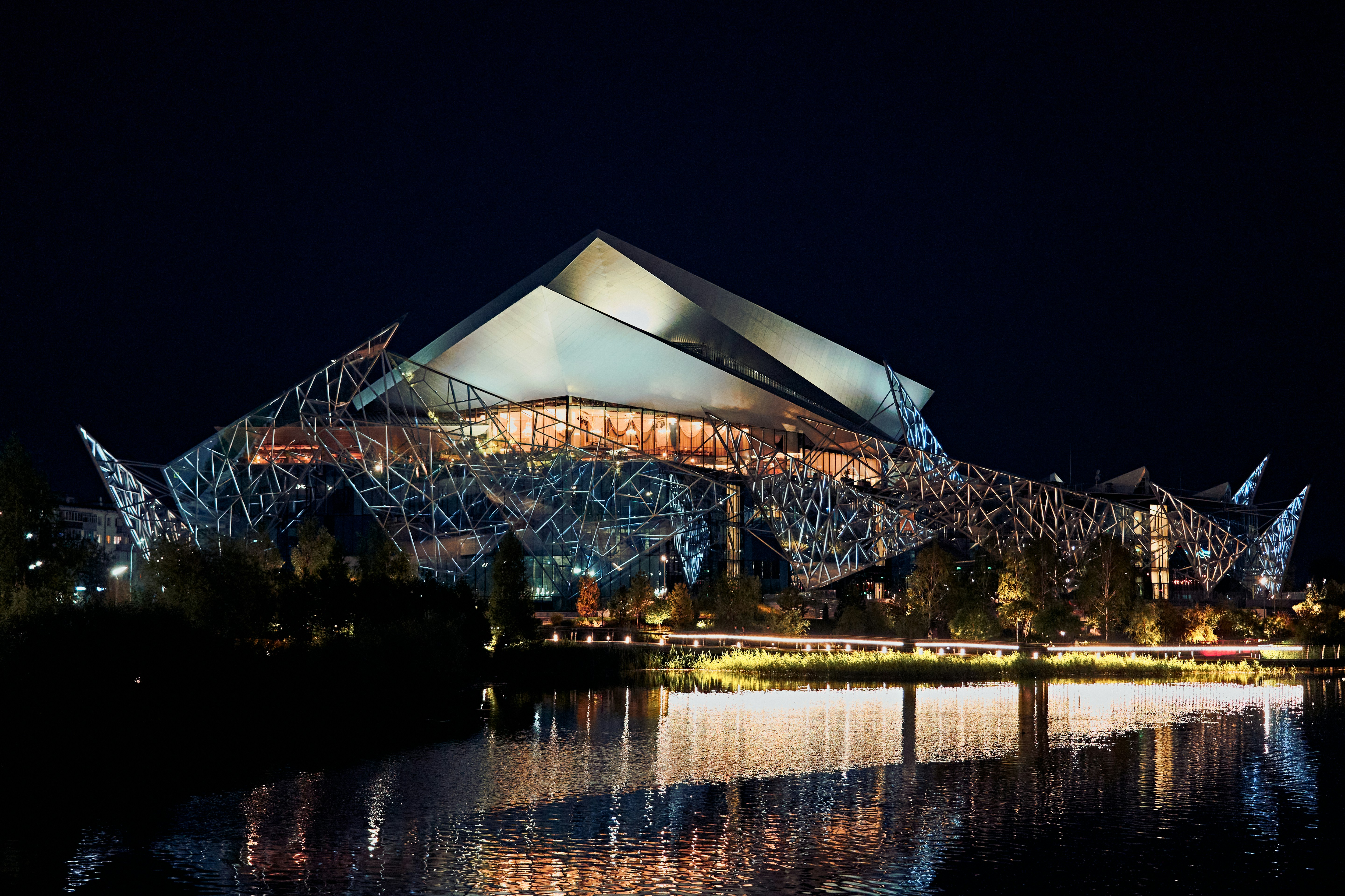 Lattice Lanterns by the River: Night Architecture in Glass and Steel