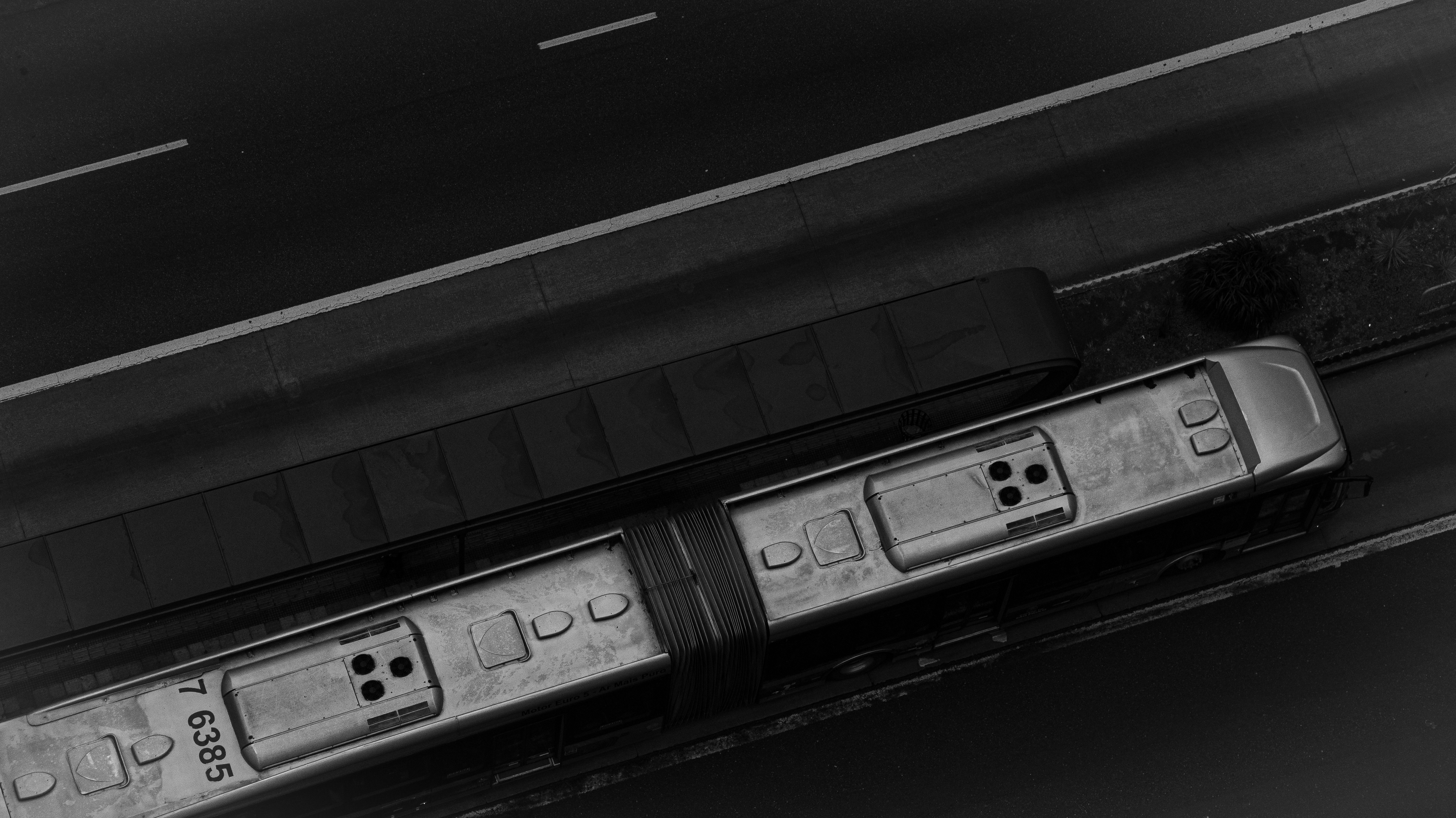 Urban Transit in Monochrome: A Study of Movement