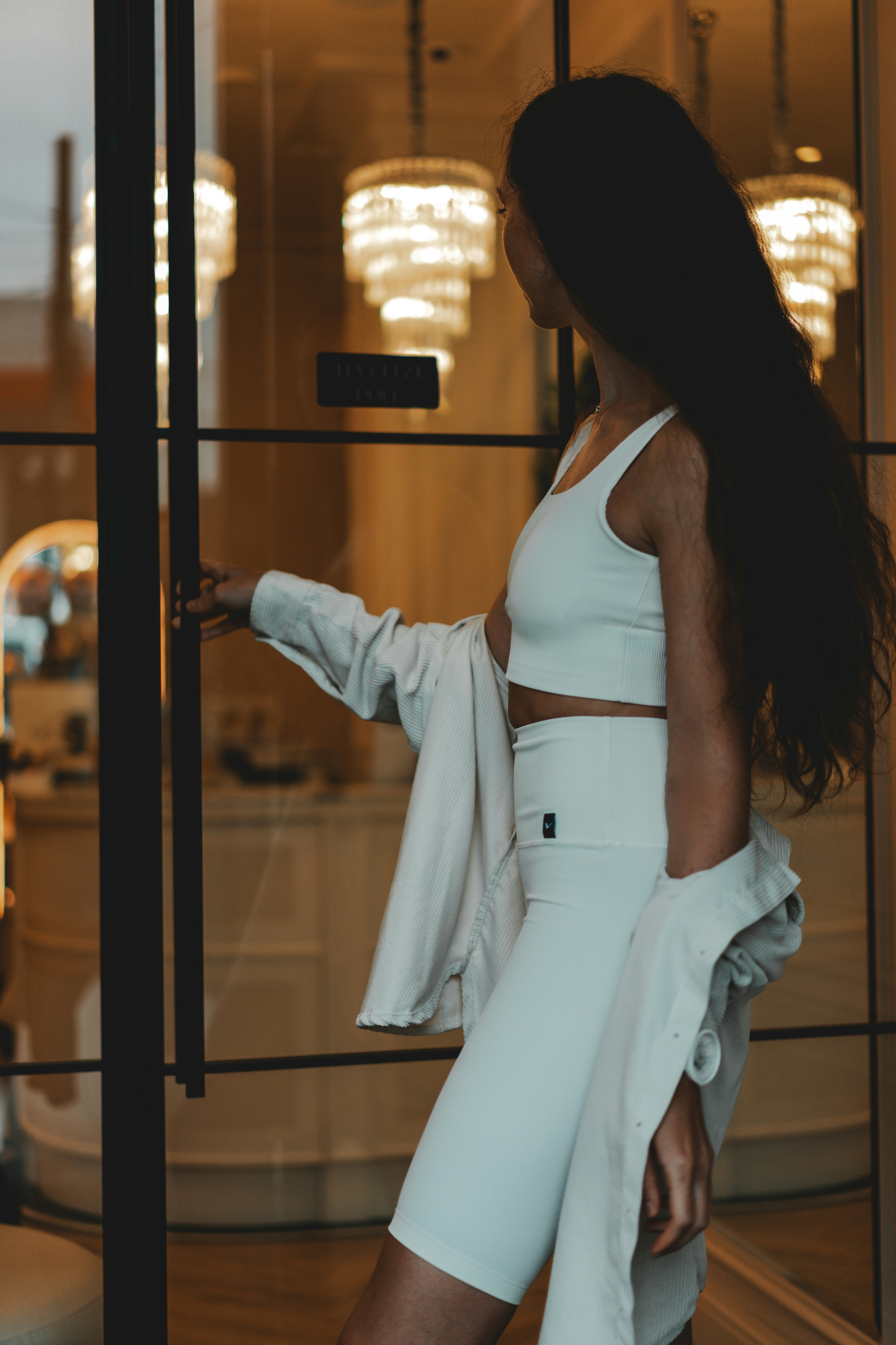 Elegance in Motion: A Glimpse of Urban Chic