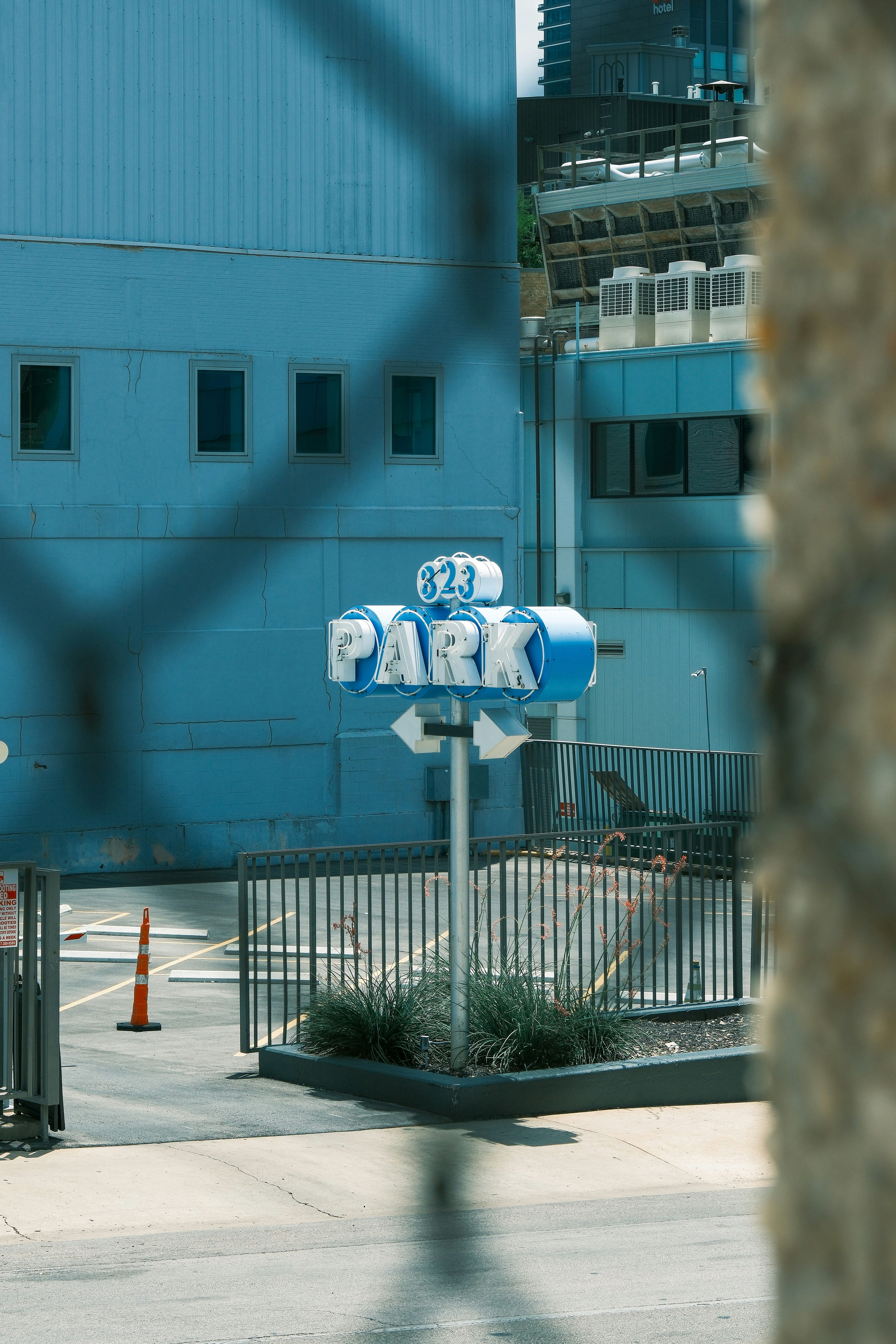 623 Park Neon on a Turquoise Industrial Facade