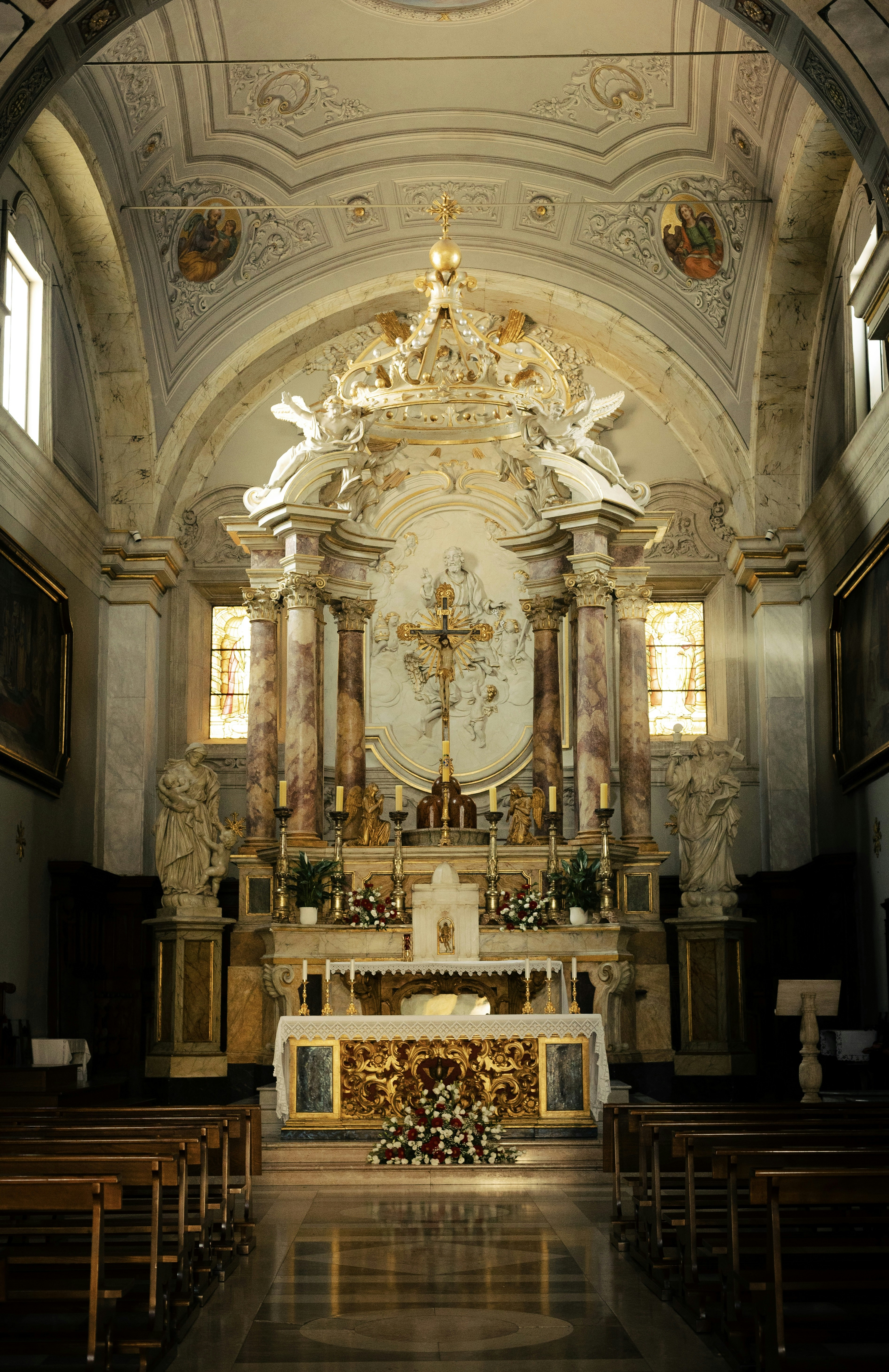 Sanctuary of Serenity: A Glimpse into Divine Architecture