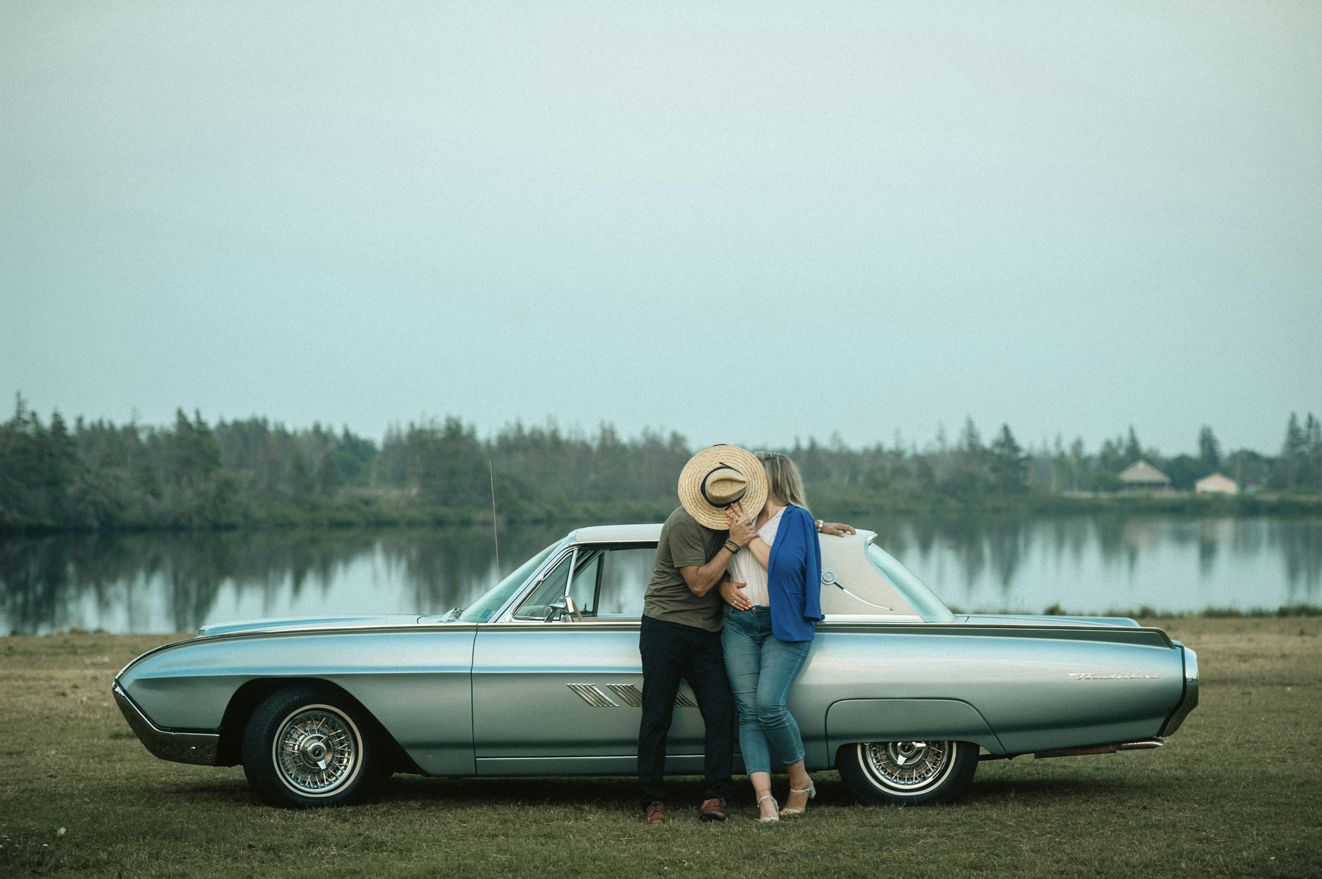 Lakeside Embrace: A Mint-Blue Classic in Quiet Light