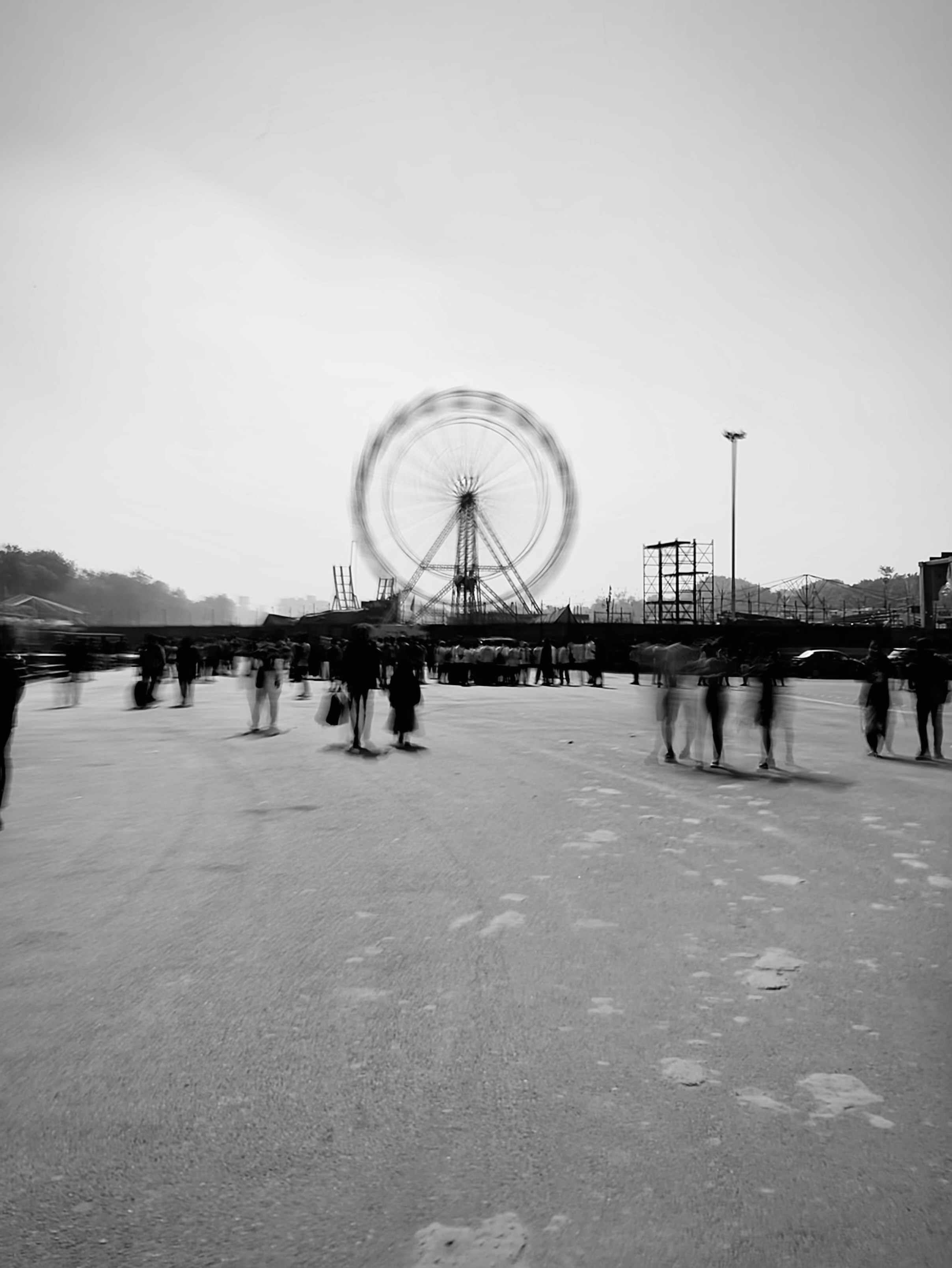 Whispers of Motion: The Ferris Wheel's Dance