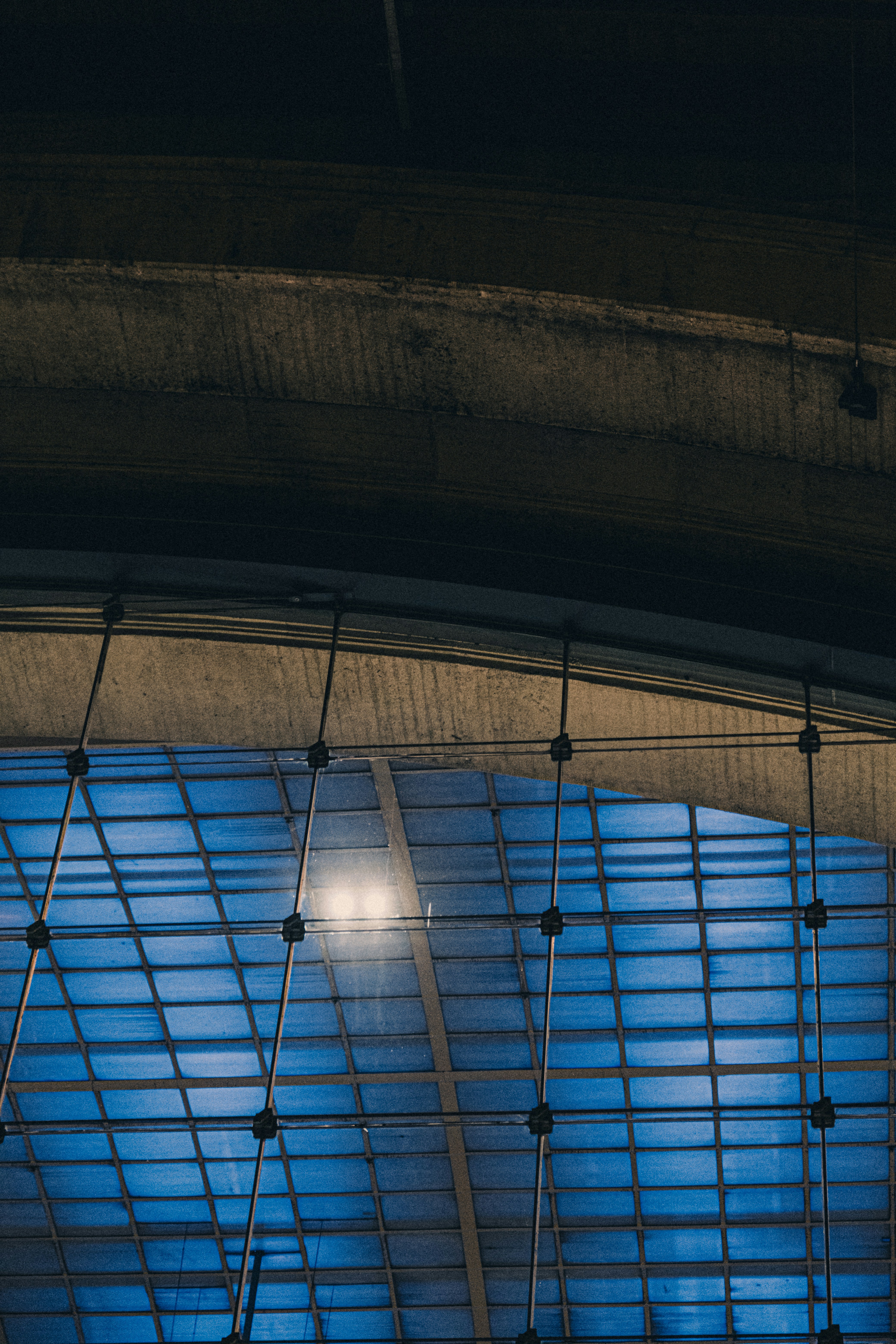 A large, arched window with grid pattern. photo – Free Glas Image on ...