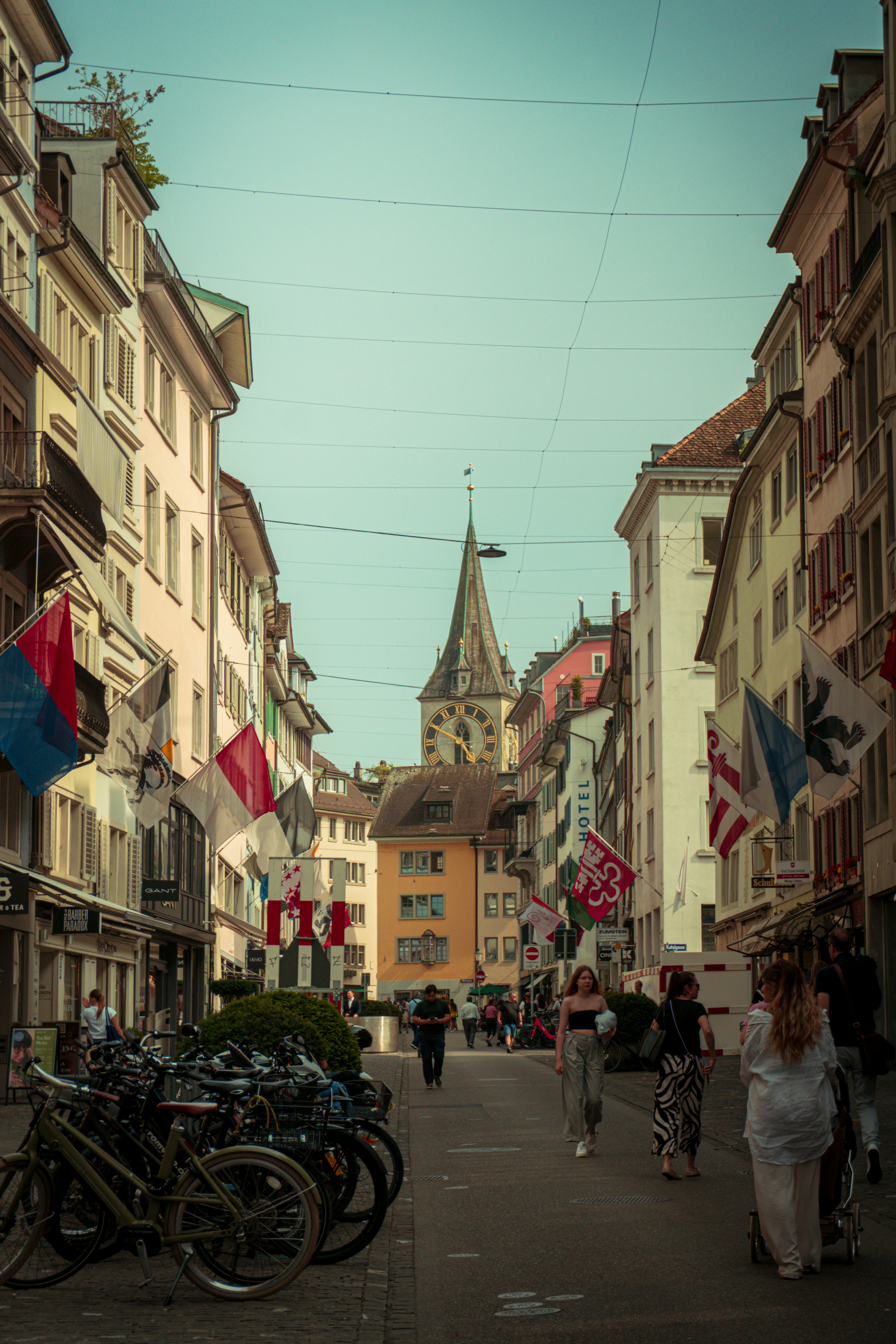 Clock Tower Glamour: A Sunlit Swiss Street Brought to Life