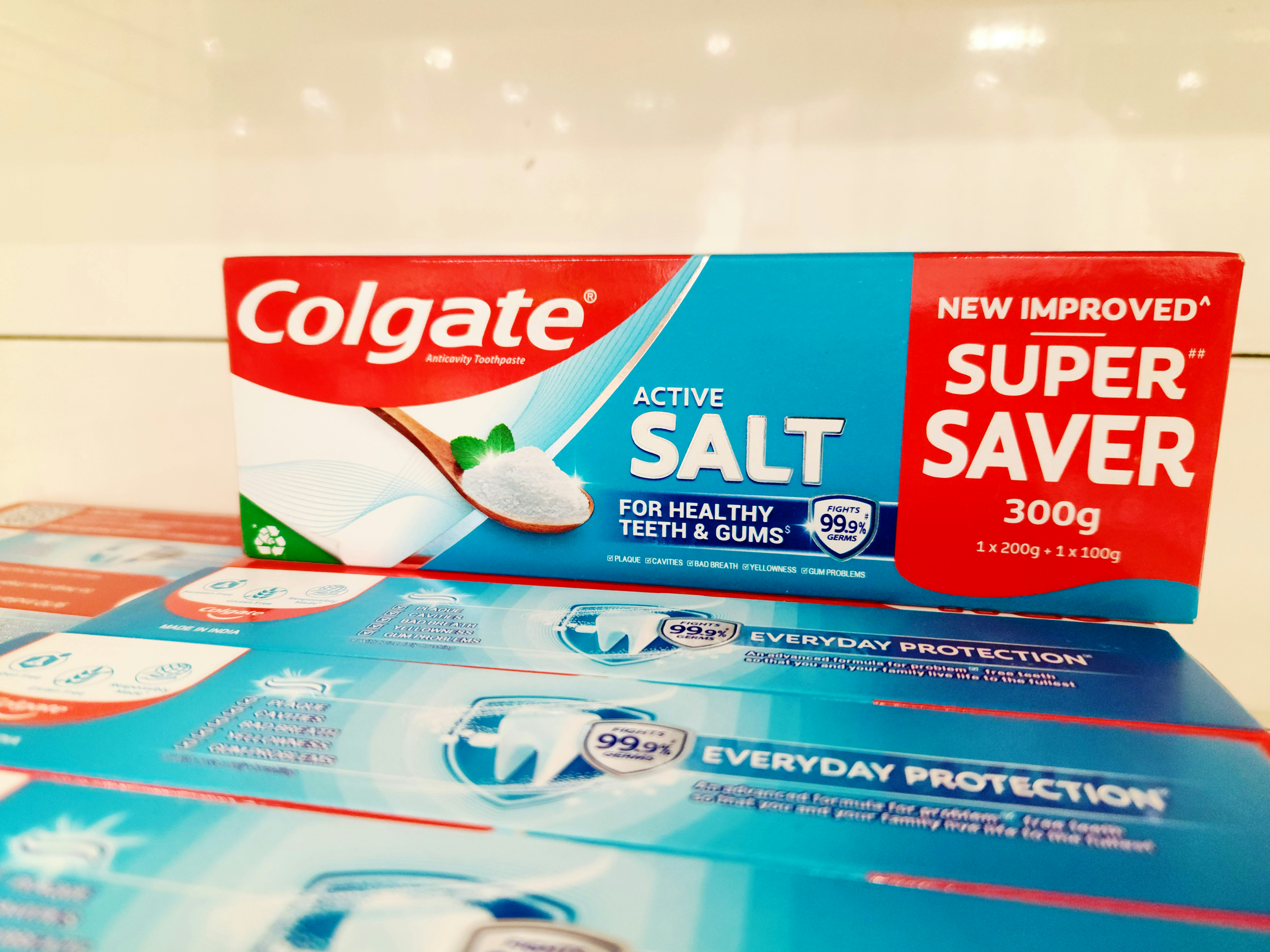 Colgate active salt toothpaste for healthy teeth. photo – Free Paper ...