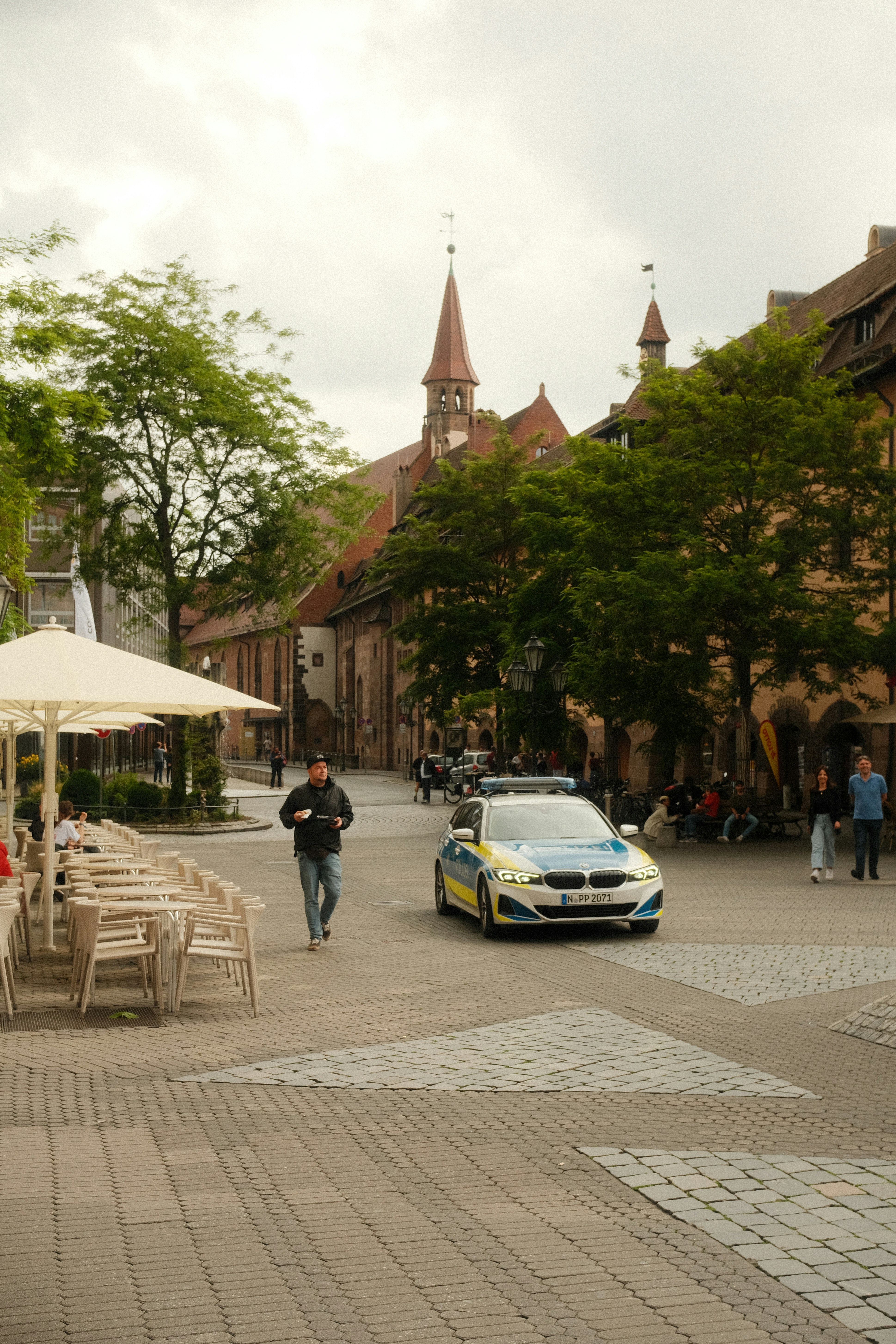 Urban Harmony: A Dance of Movement and Stillness