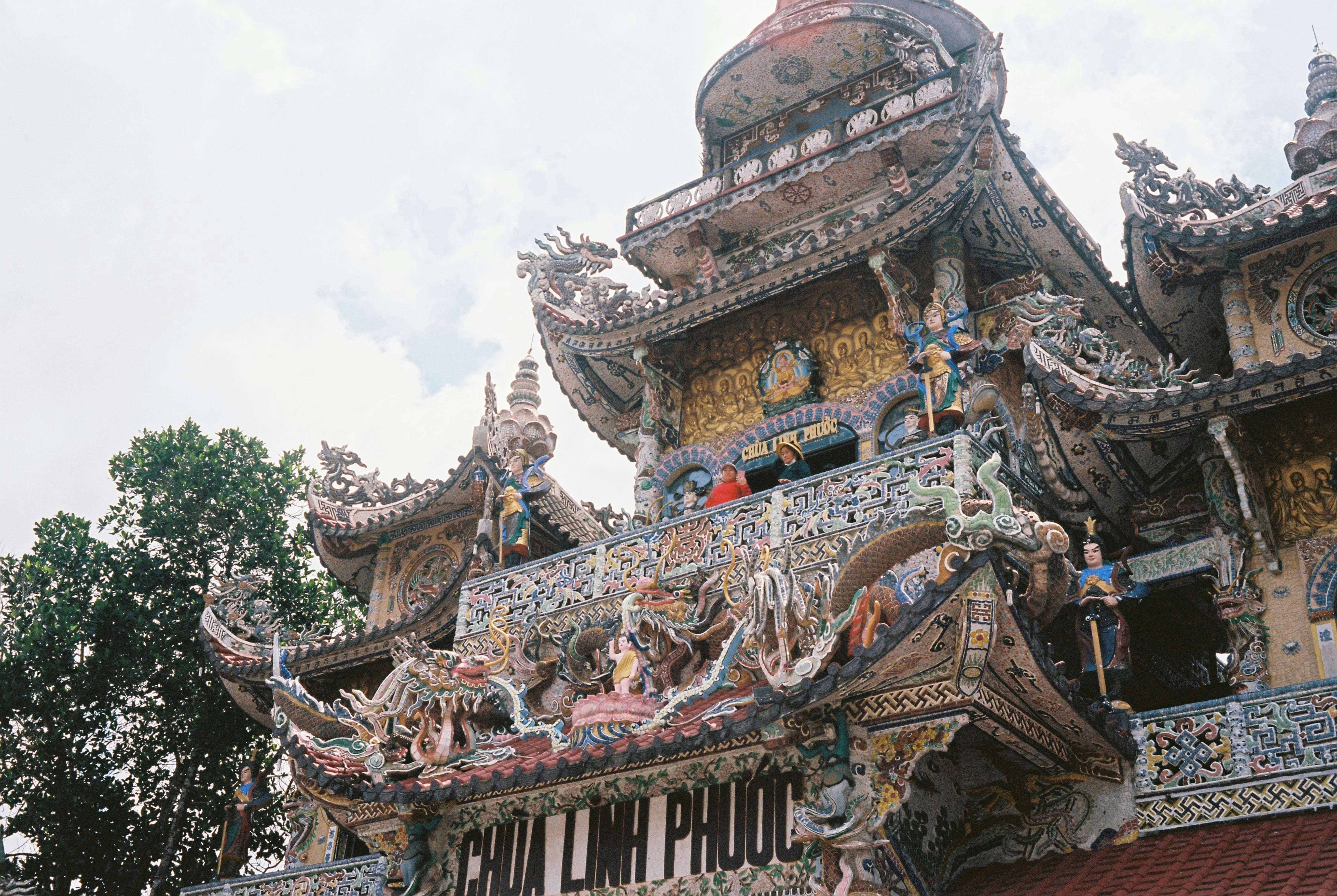 Ornate Serenity: A Glimpse into Cultural Splendor