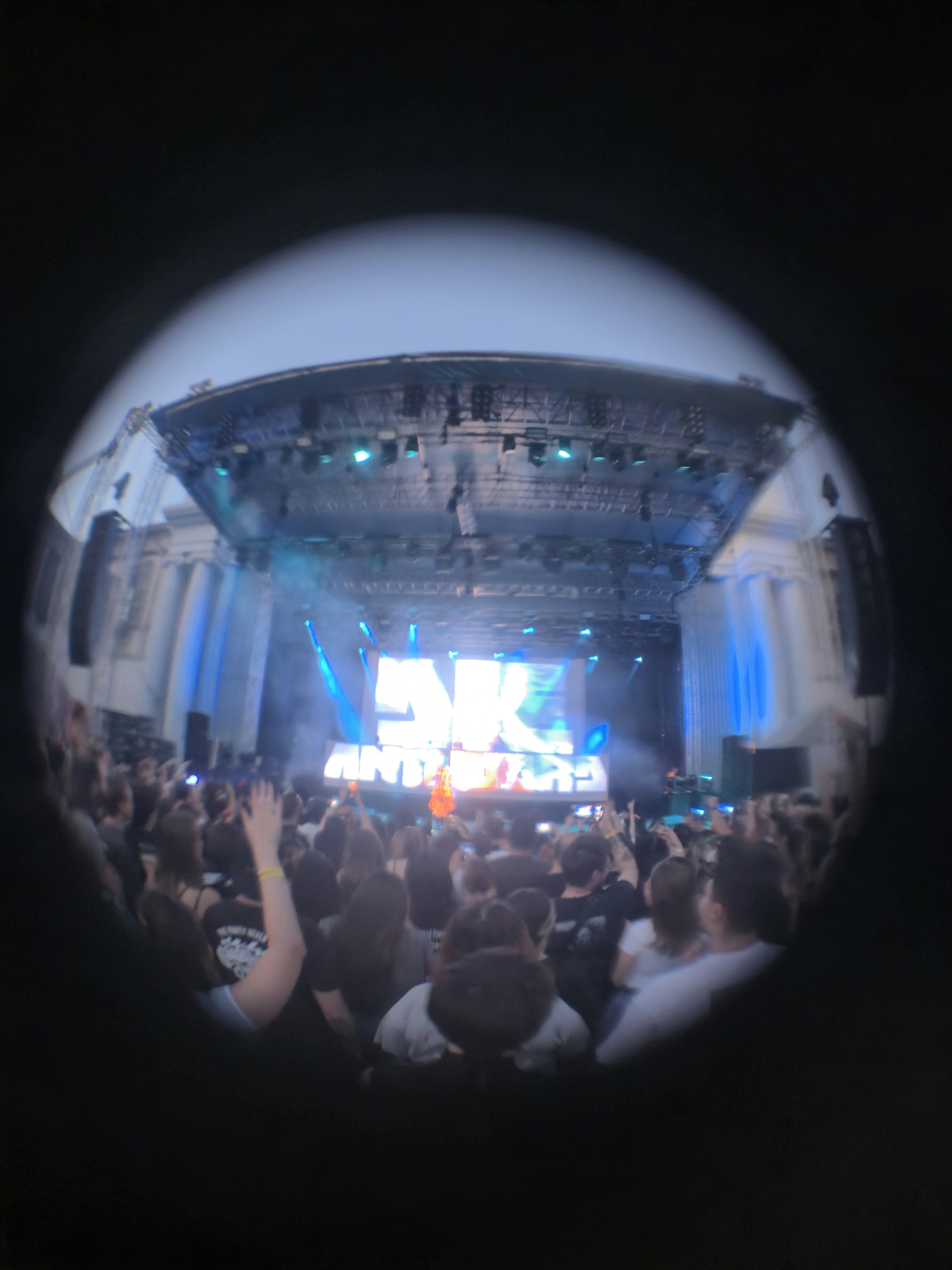 A fisheye view of a concert stage. photo – Free Concert Image on Unsplash