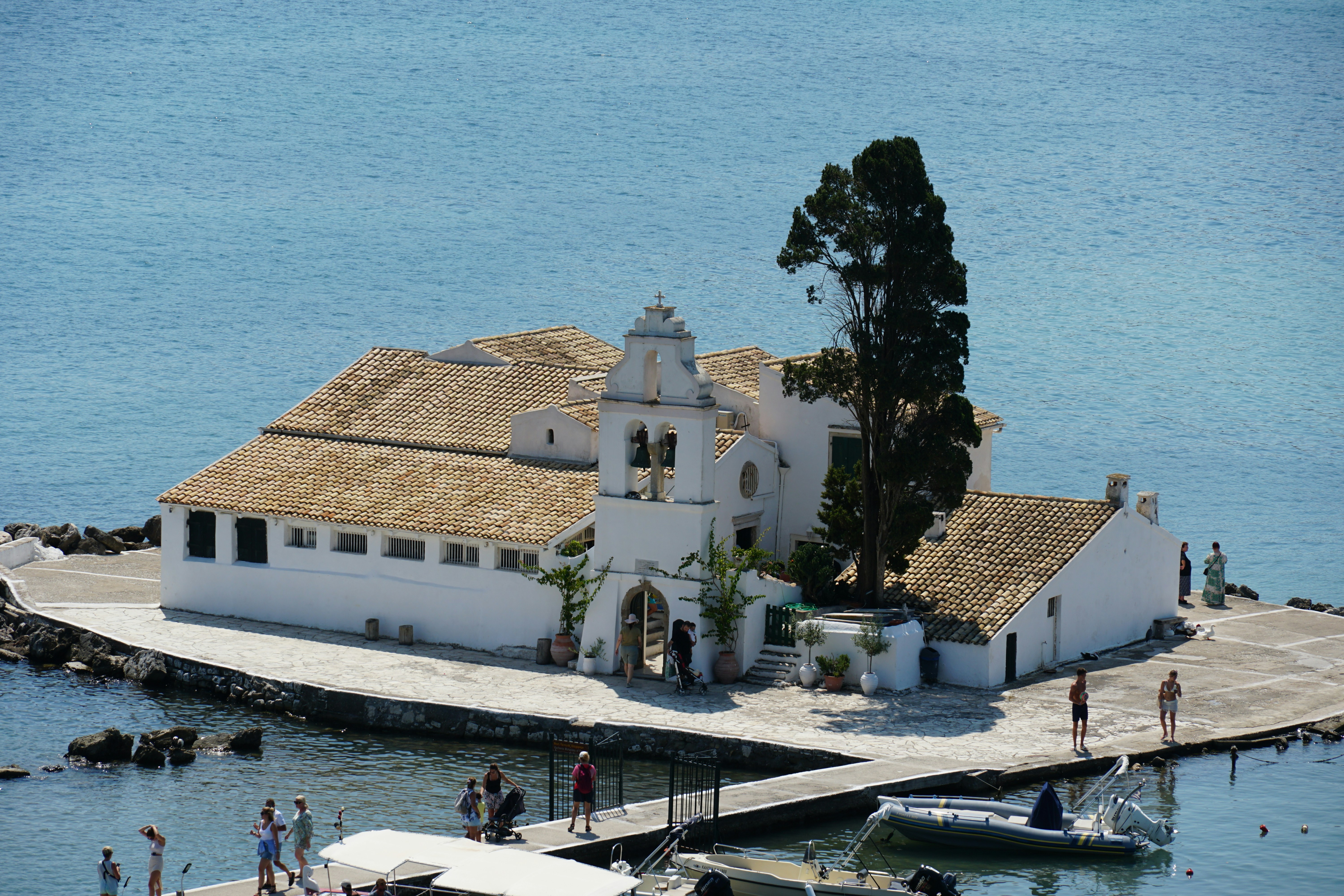 Azure Harbor Chapel: A White Sanctuary Nestled on a Quiet Pier