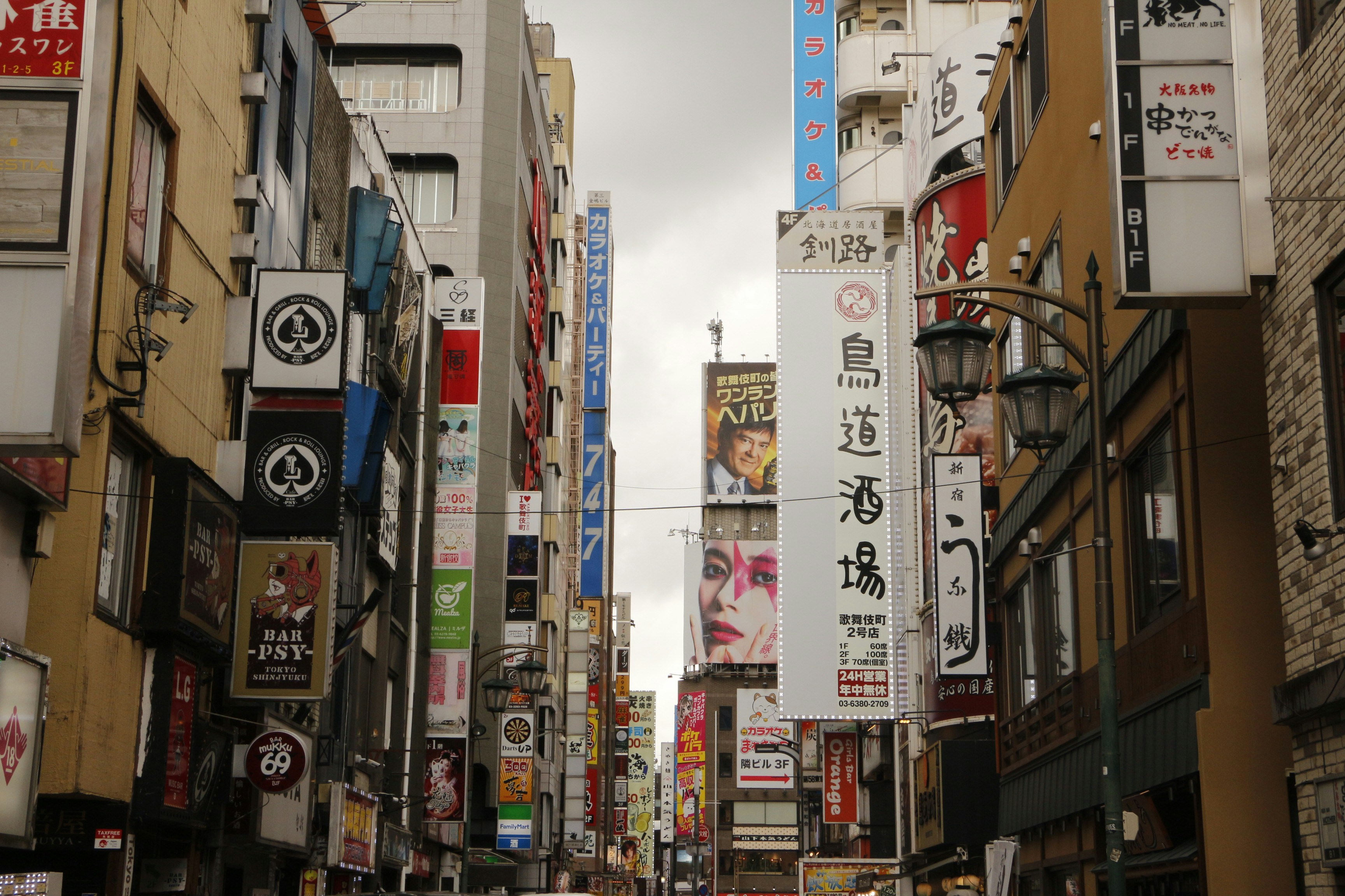 出國第一步：用日文自我介紹、買機票與訂旅館，簡單上手！ – Ryuuu TV / 學日文看日本