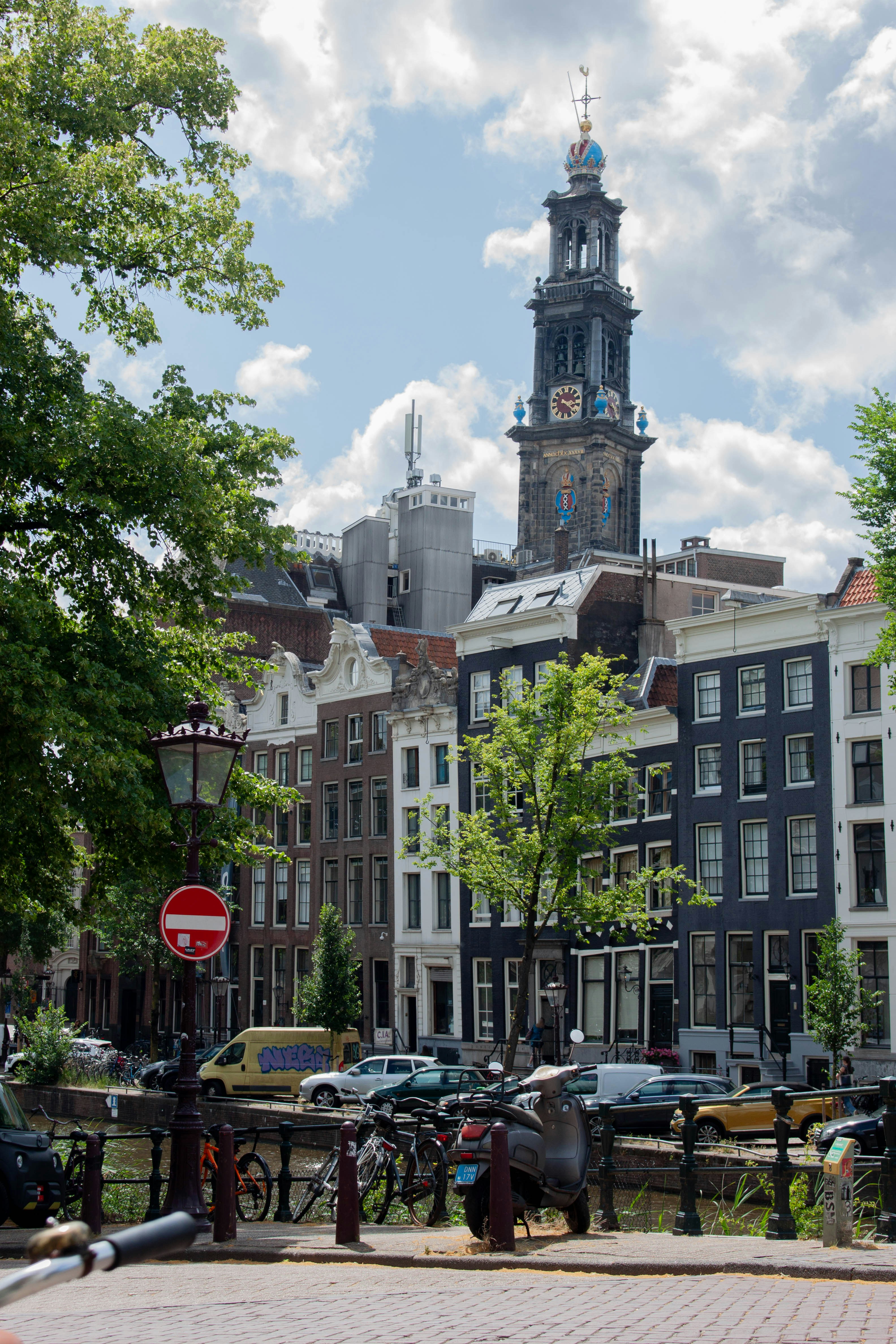 Urban Harmony: A Glimpse of Amsterdam's Architectural Blend