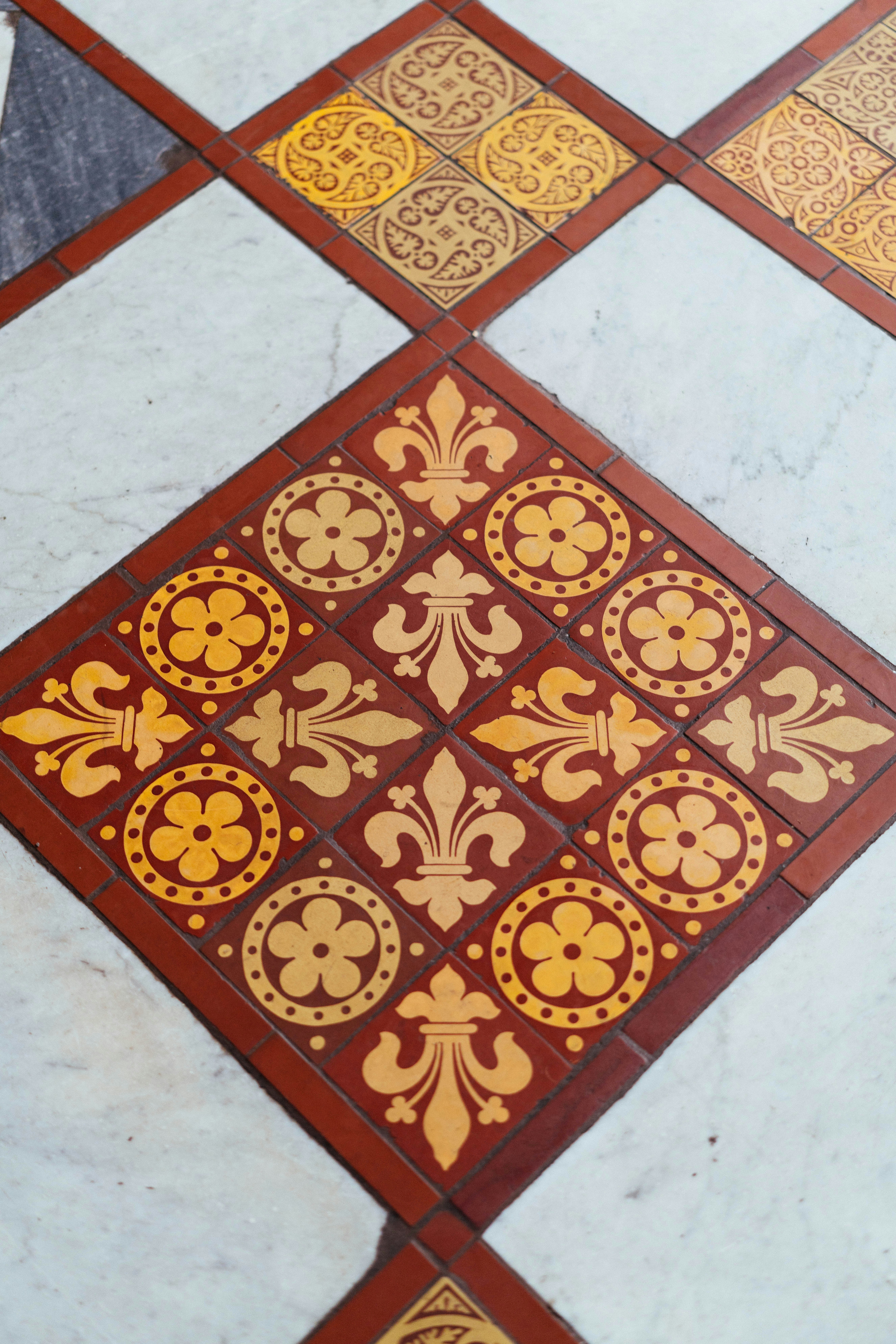 Detailed, ornate tiles form a beautiful floor pattern. photo – Free ...