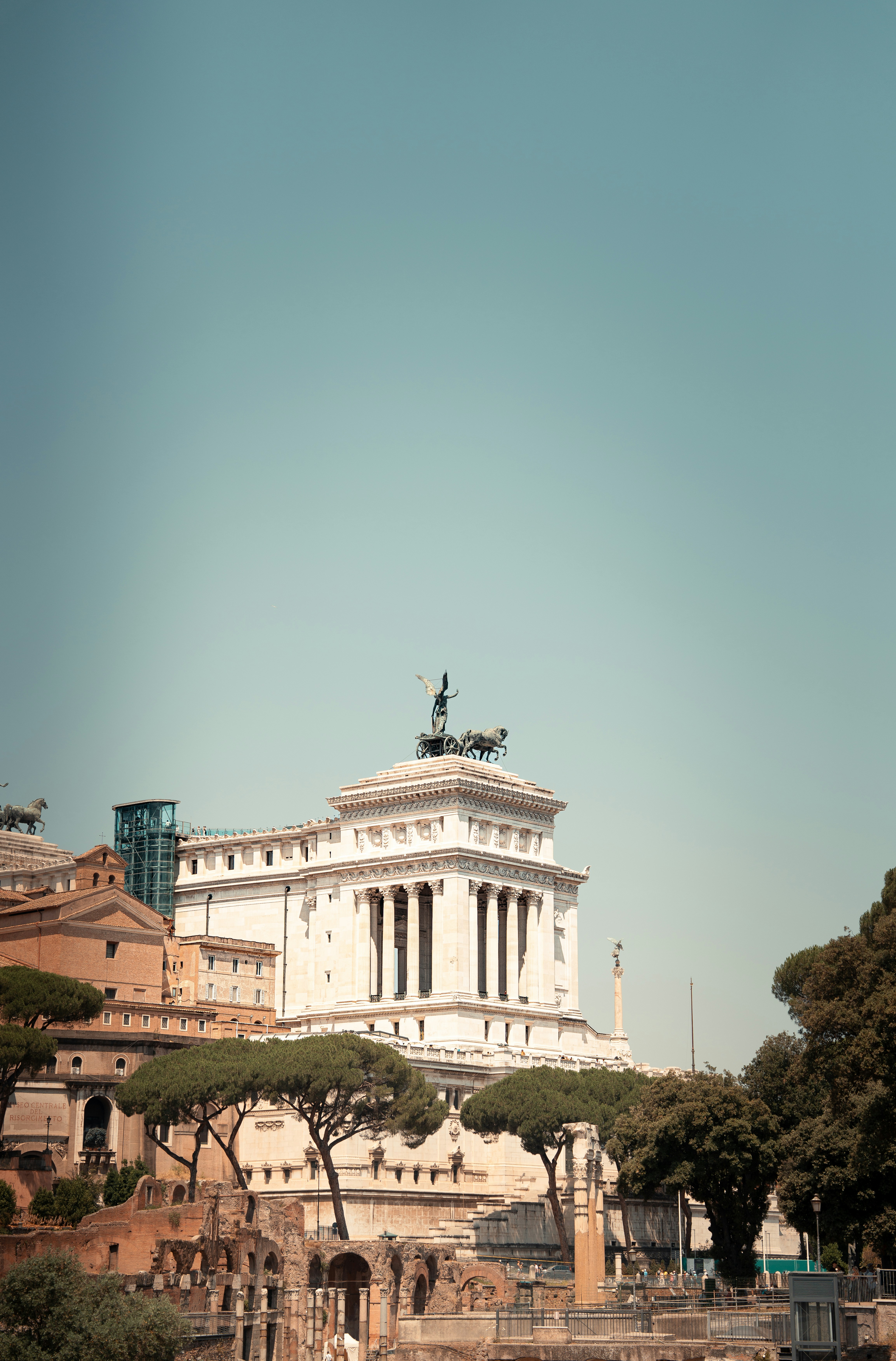 Echoes of Ancient Grandeur: The Altare della Patria
