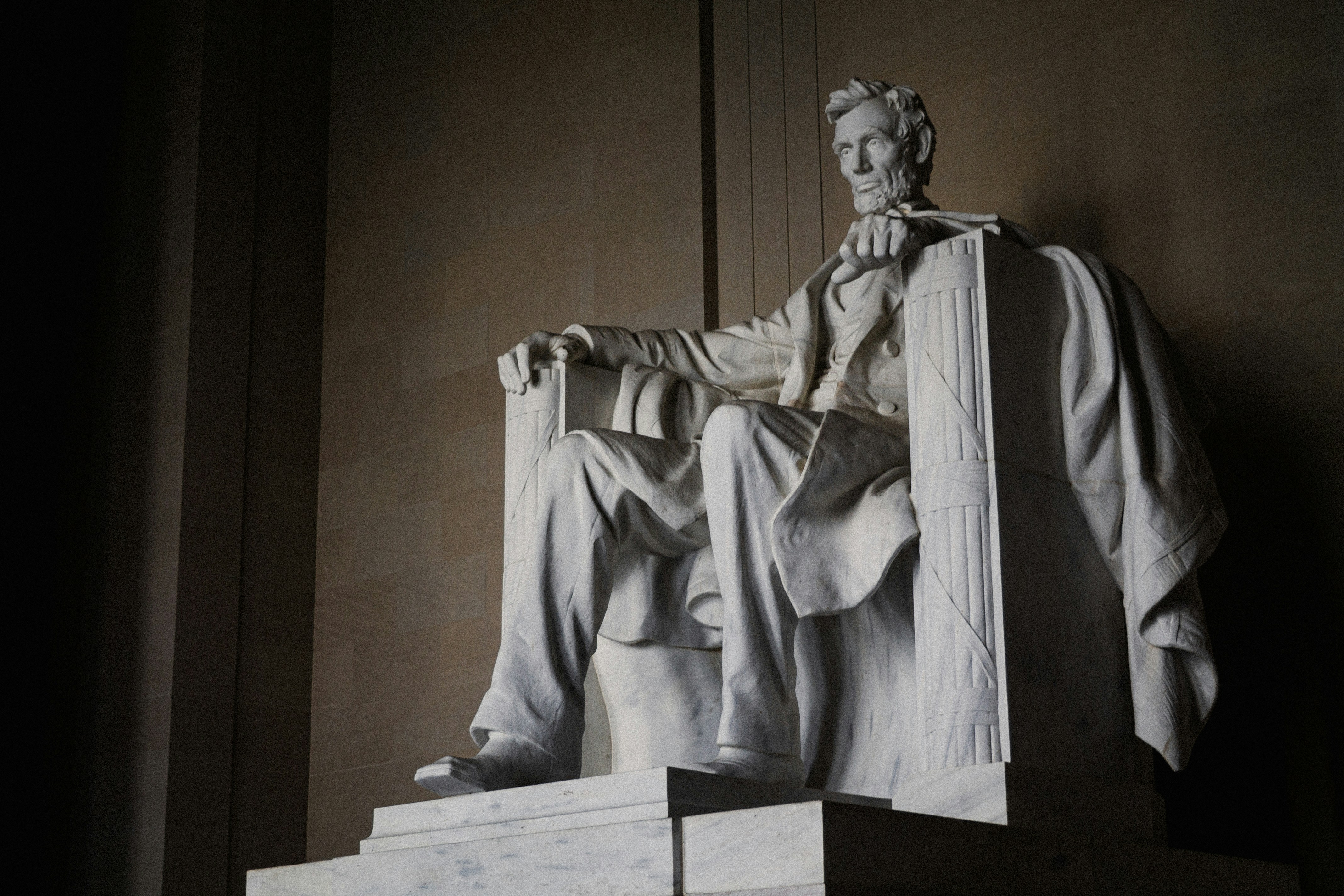 Guardian of Legacy: The Lincoln Memorial's Silent Vigil