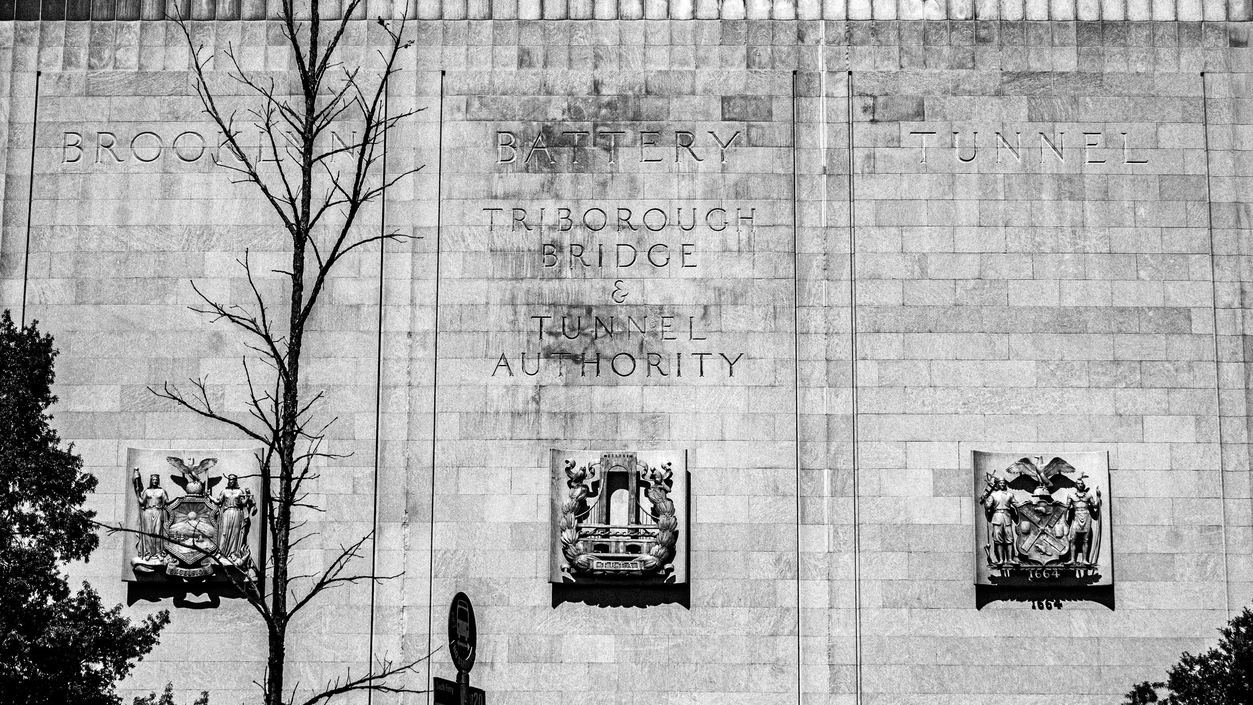 Architectural Echoes of Urban Connectivity