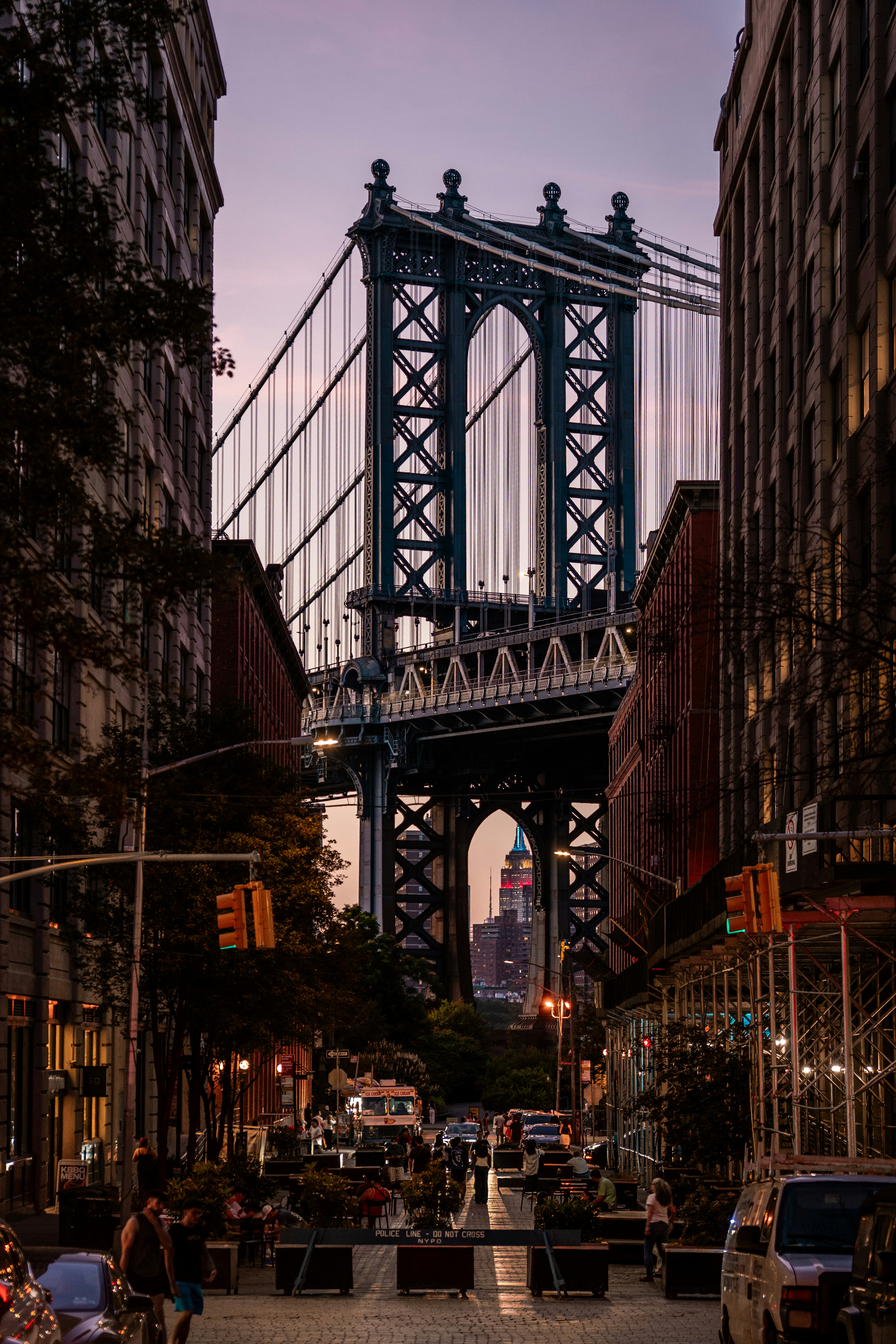 Urban Symmetry: The Bridge and the City
