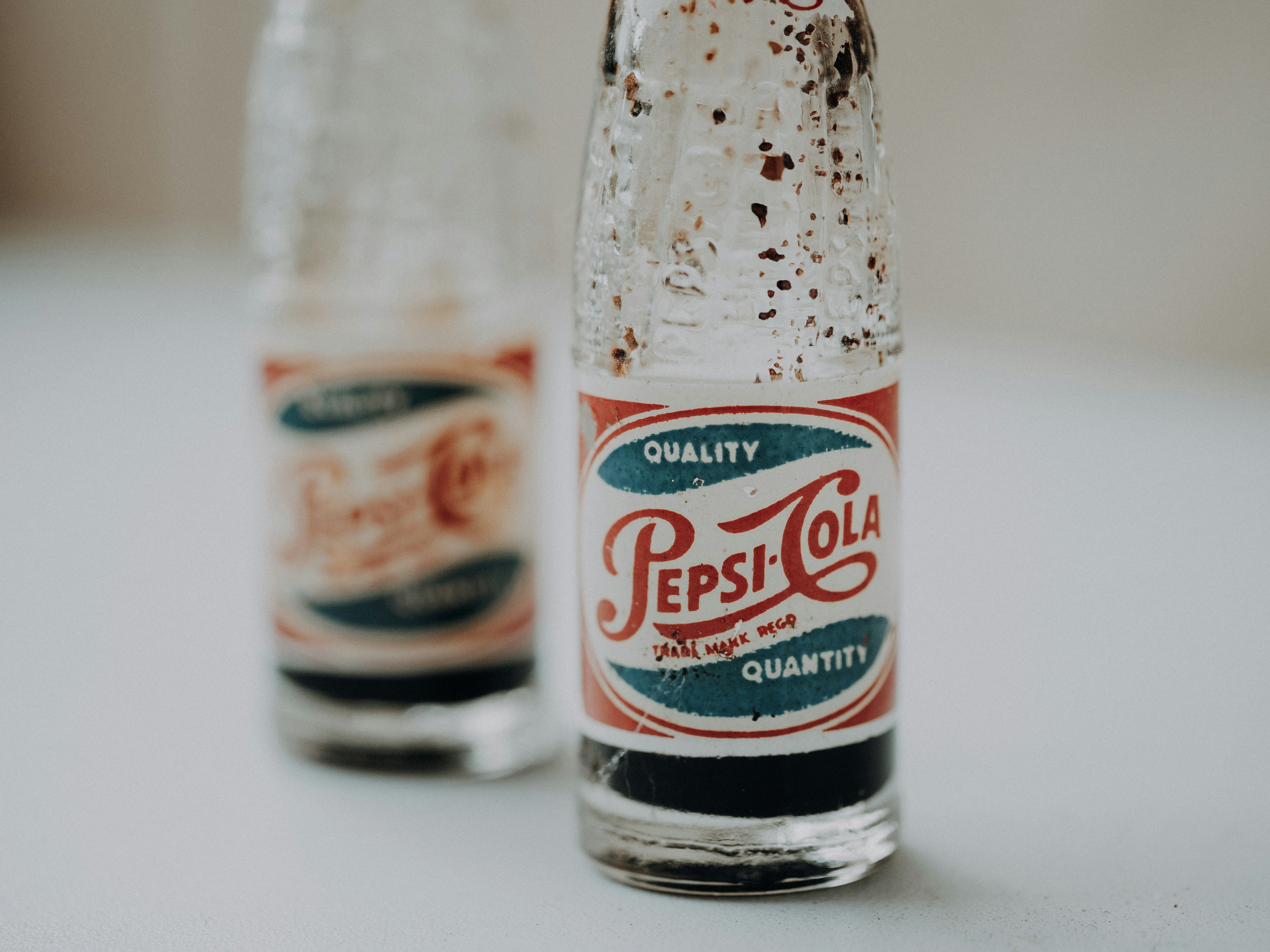 Nostalgic Refreshment: A Vintage Pepsi-Cola Encounter