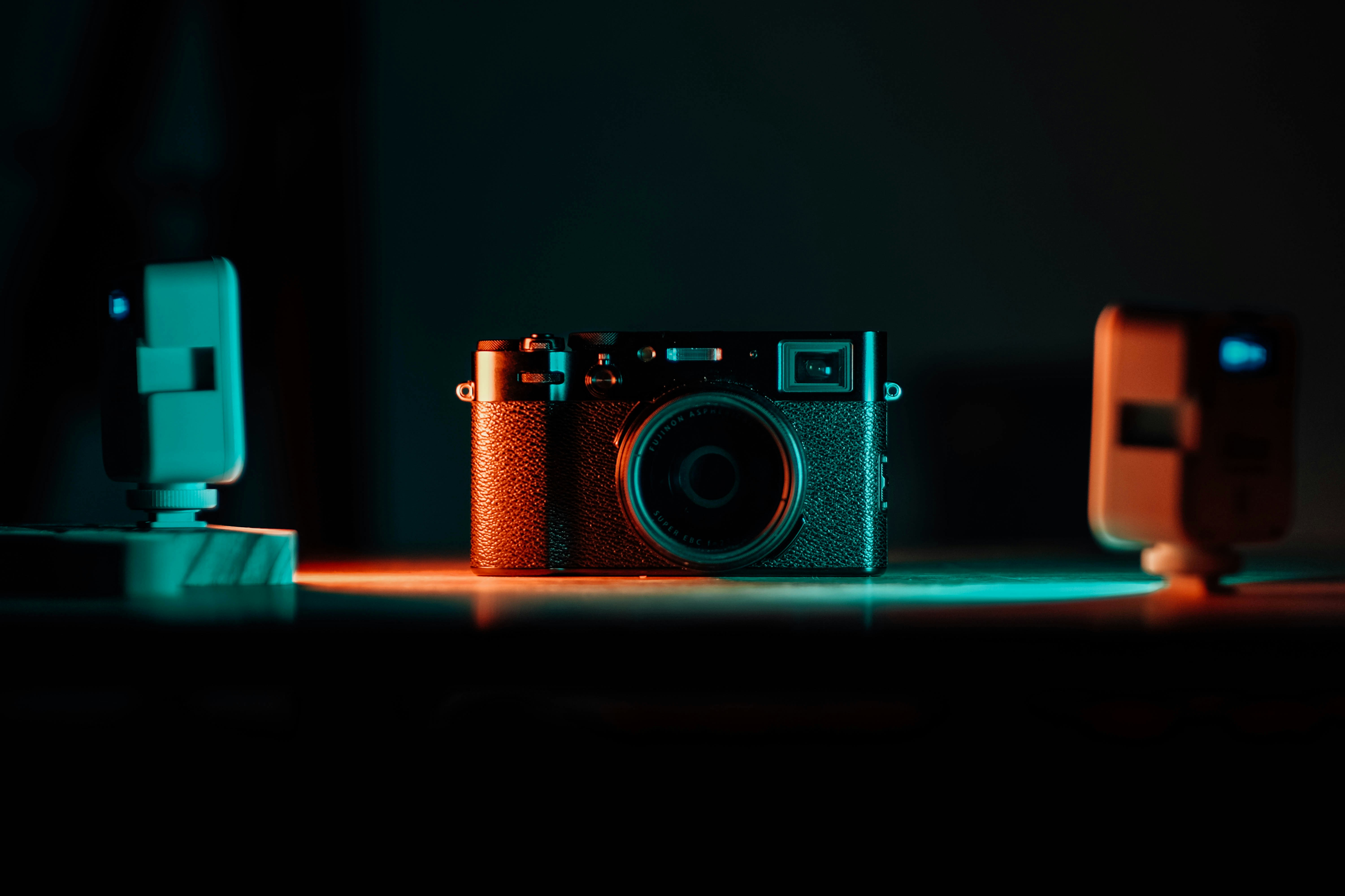 Illuminated Focus: A Study in Camera Design