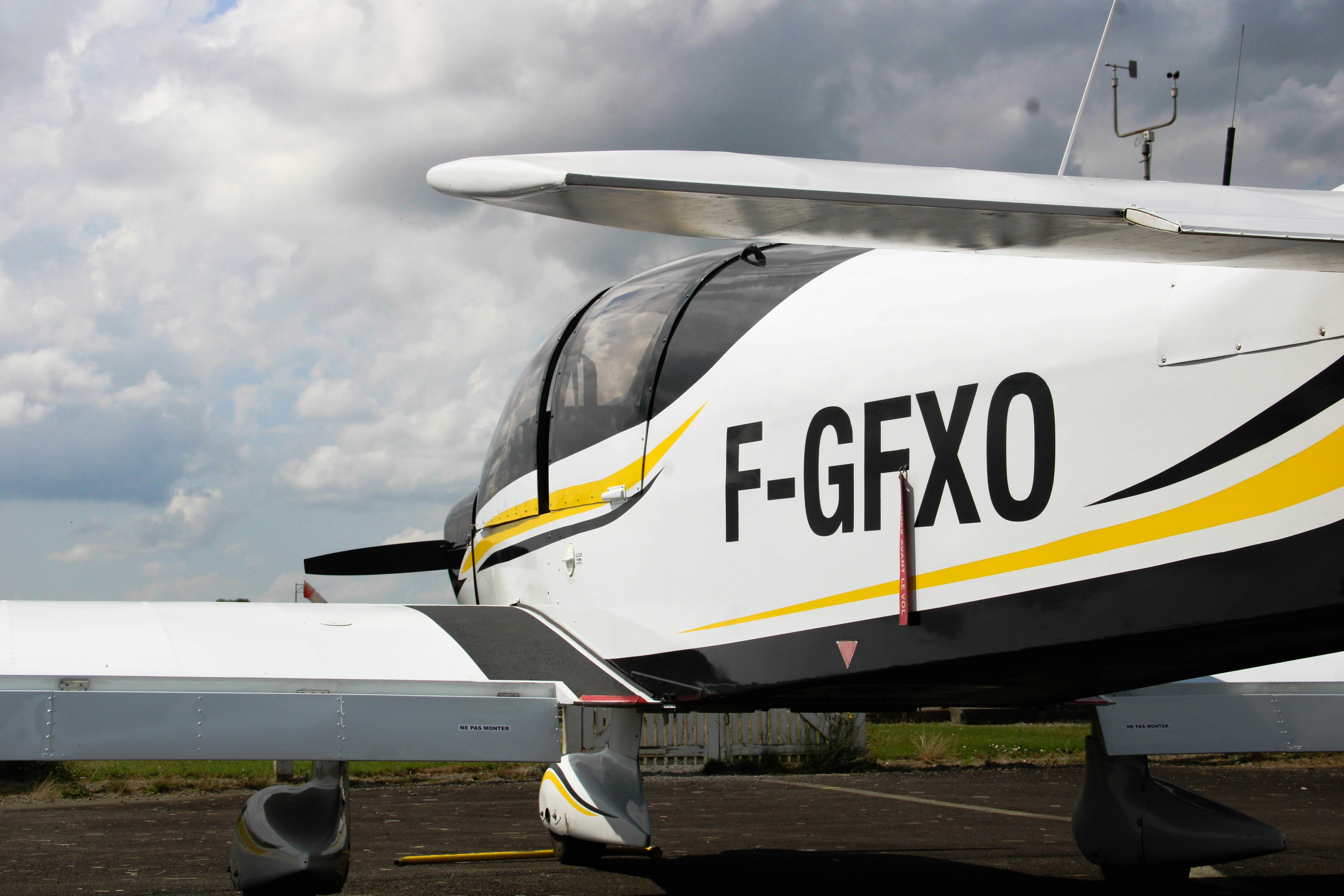 A Glimpse of Aerodynamic Elegance