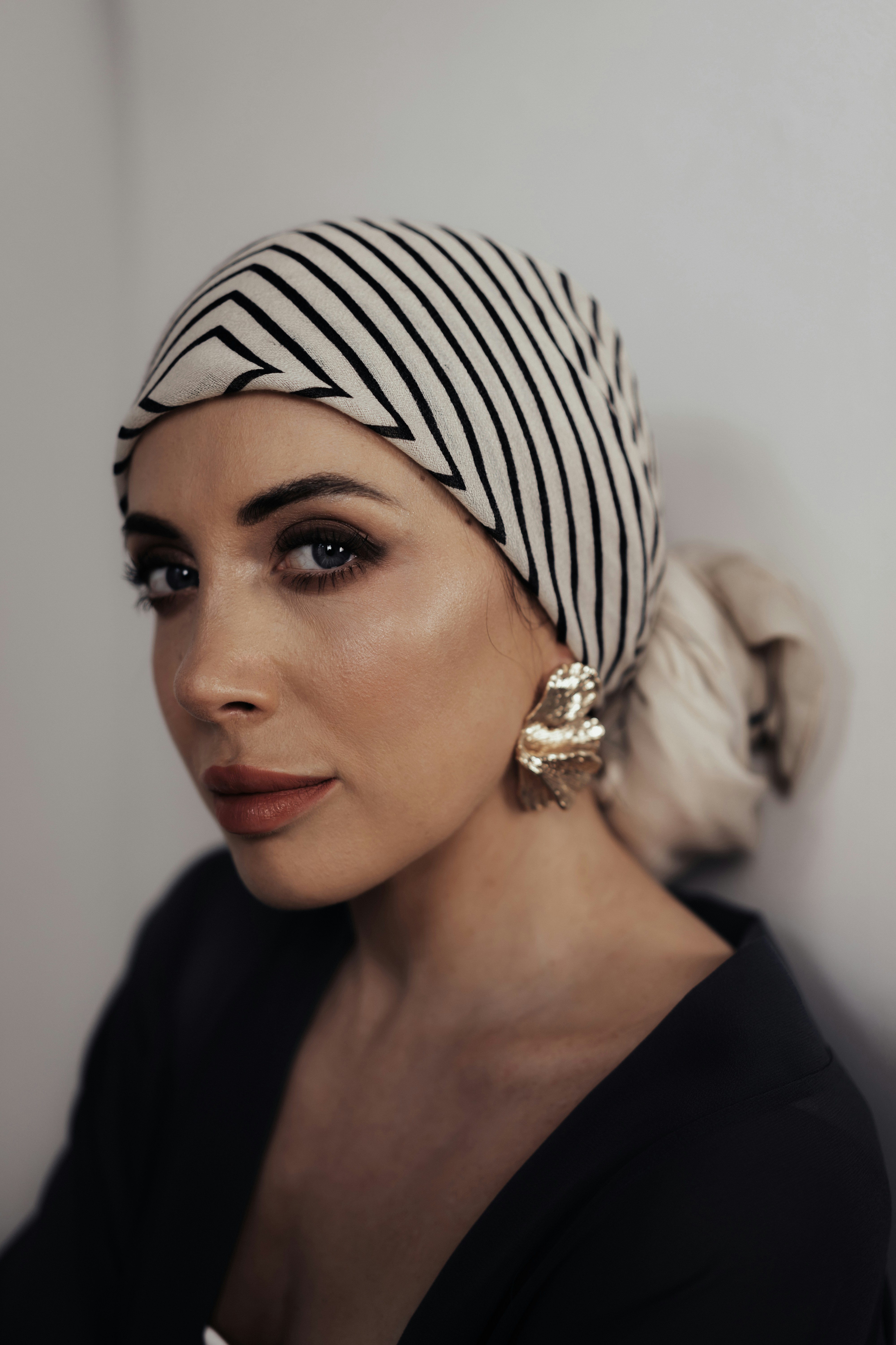 Elegance in Minimalism: A Portrait of Modern Grace