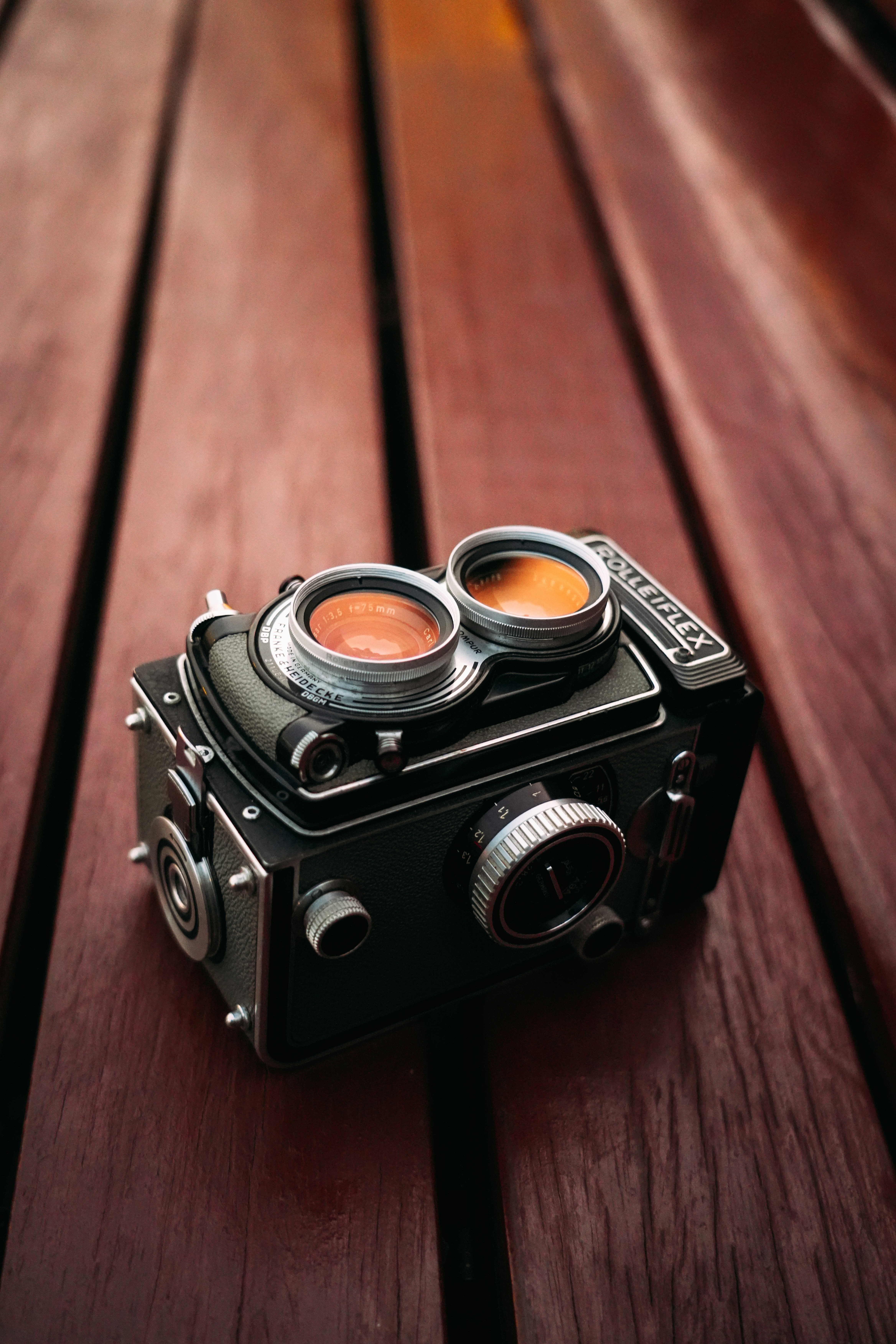 Vintage Charm: The Rolleiflex Legacy