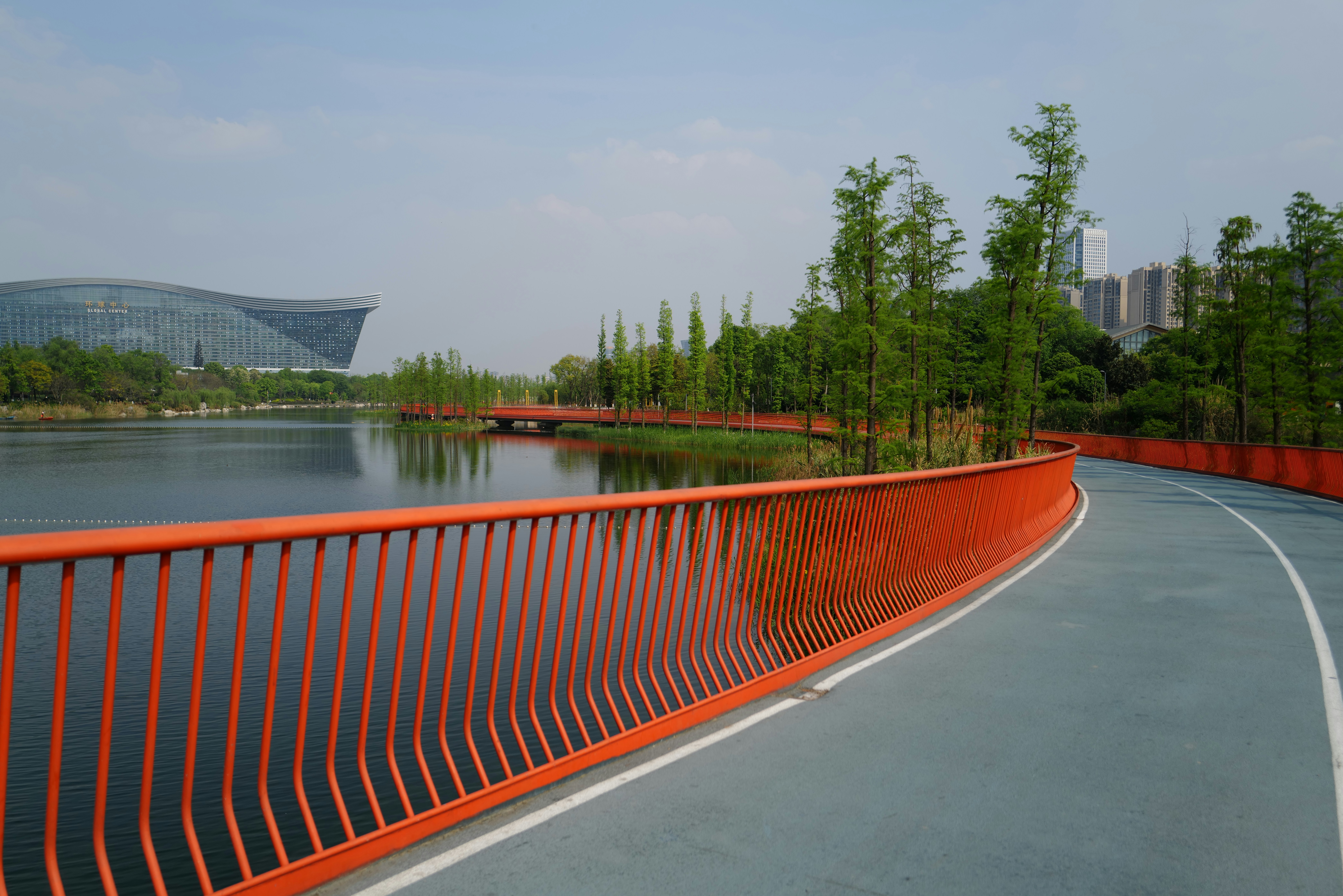 Curves of Serenity: A Modern Pathway by the Water