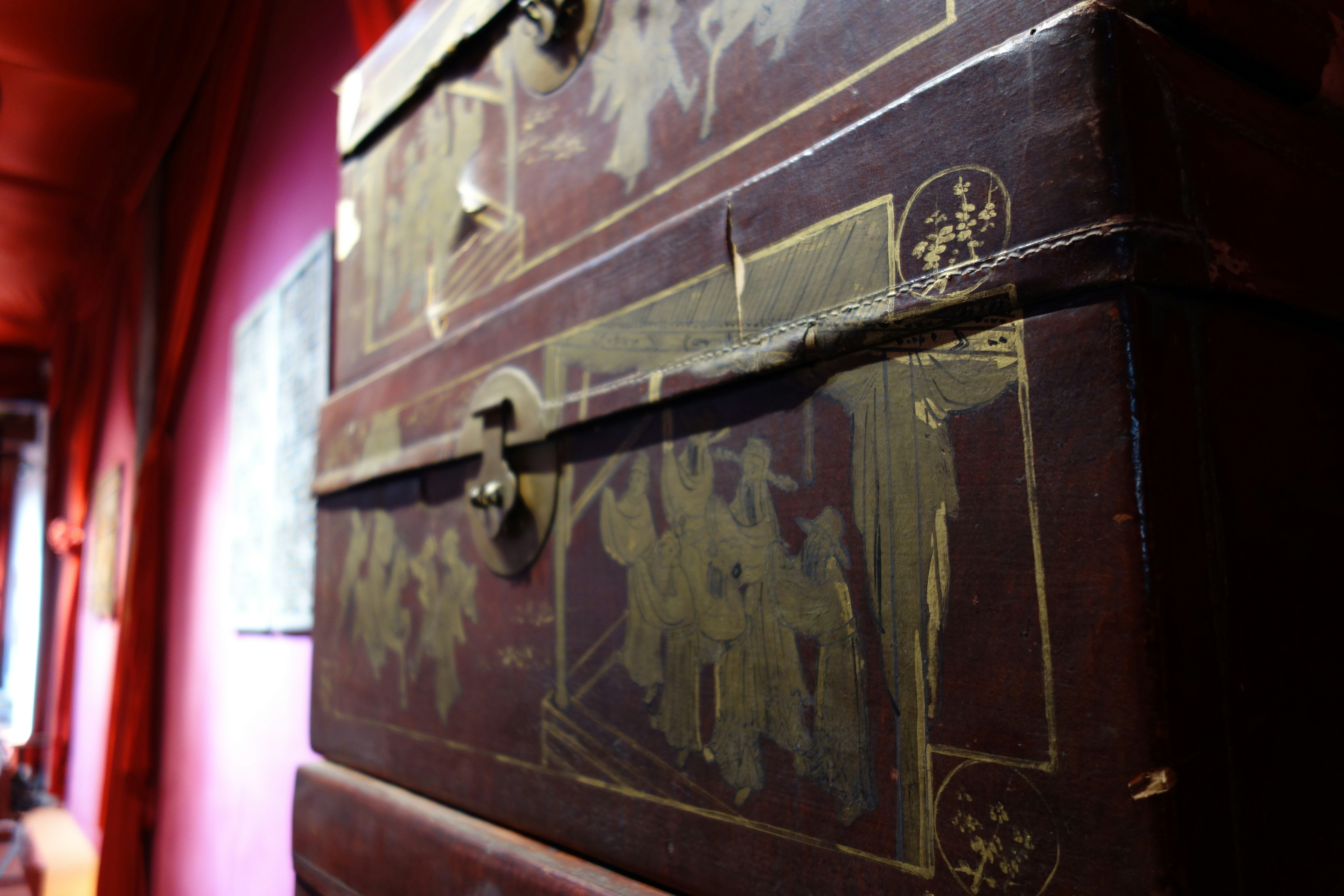 Whispers of History: The Art of Antique Trunks