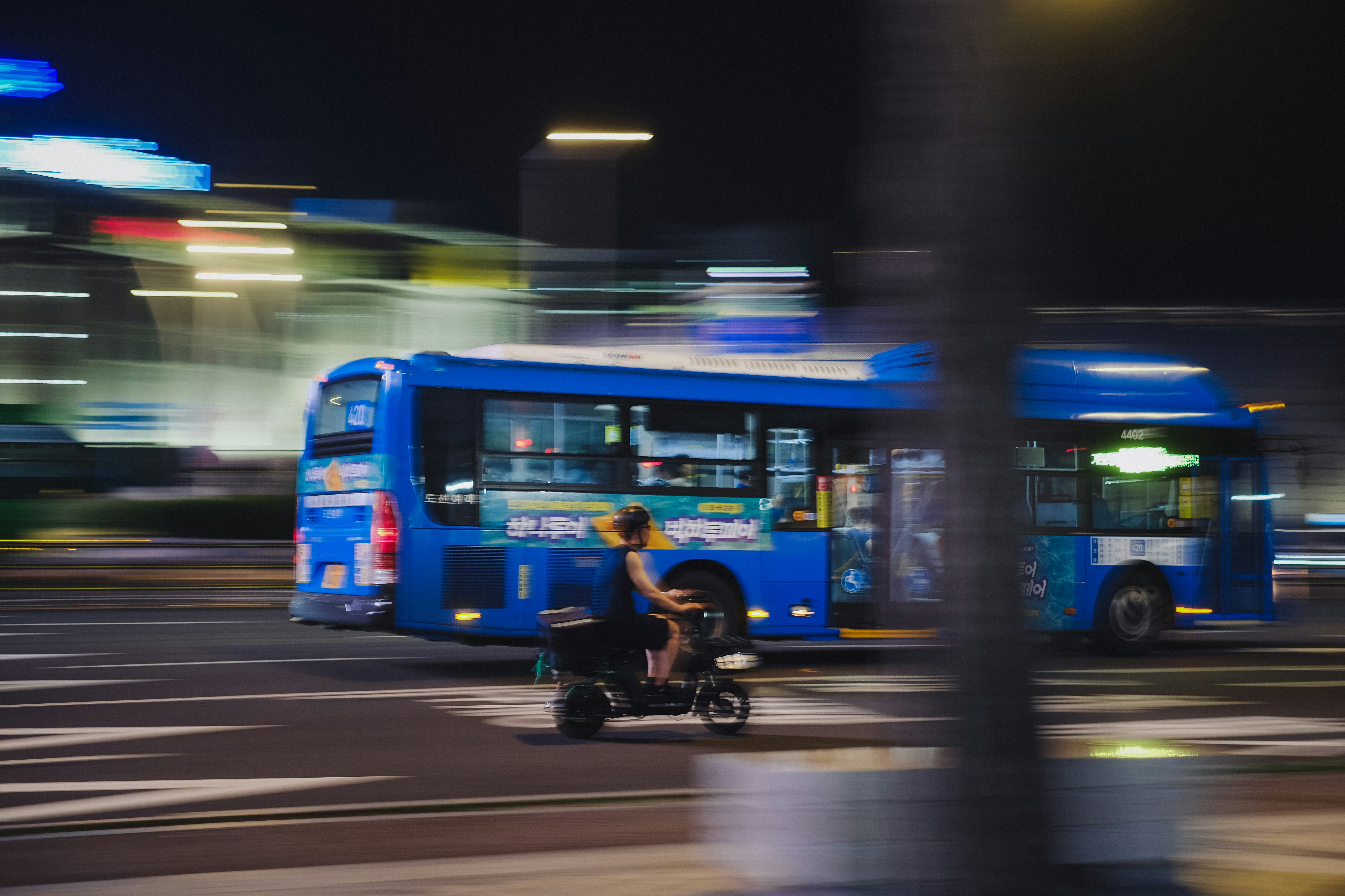 Nighttime Urban Motion: A Dance of Speed