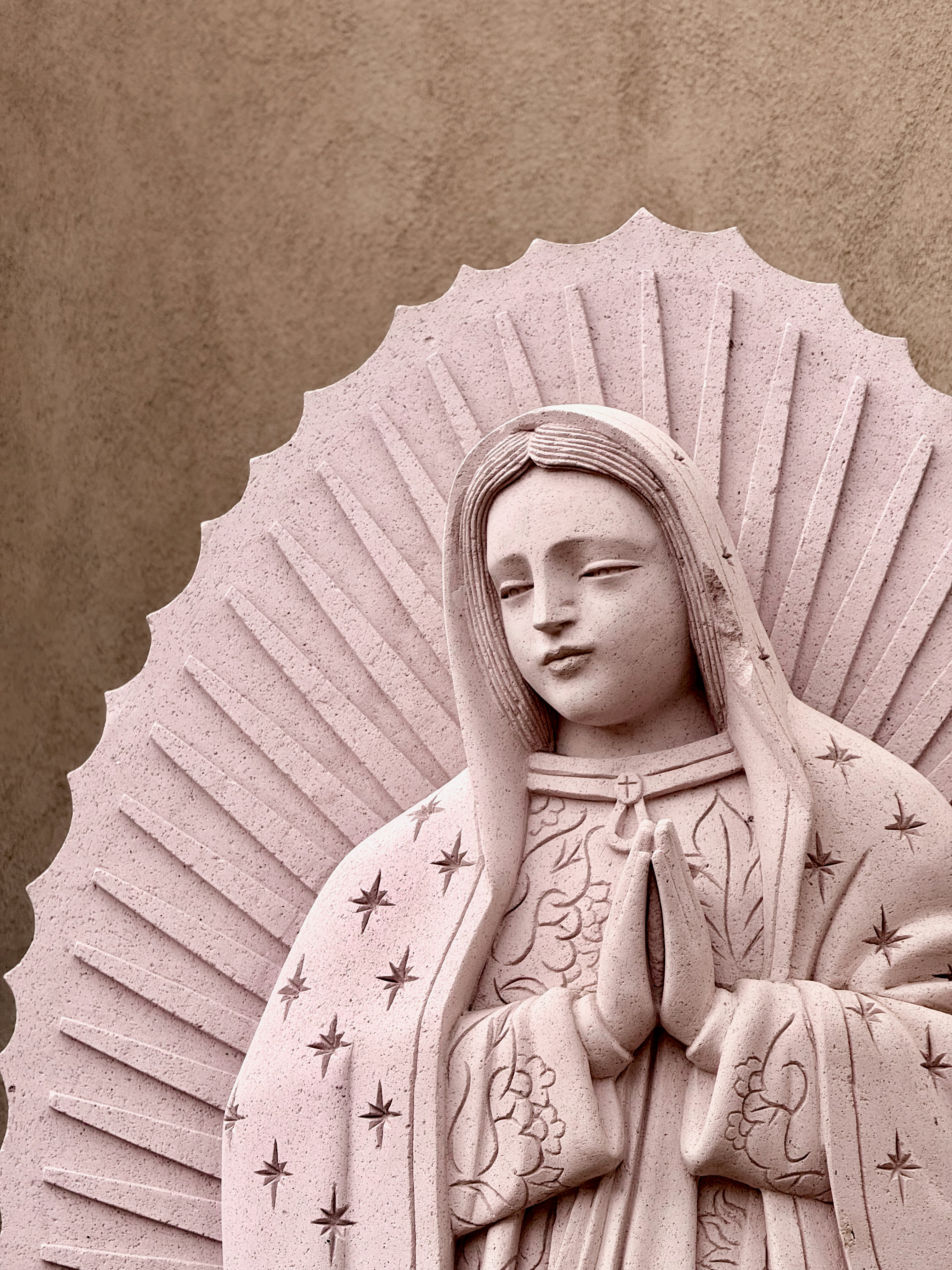 Photo by Imitat with Apple iPhone 16 Pro