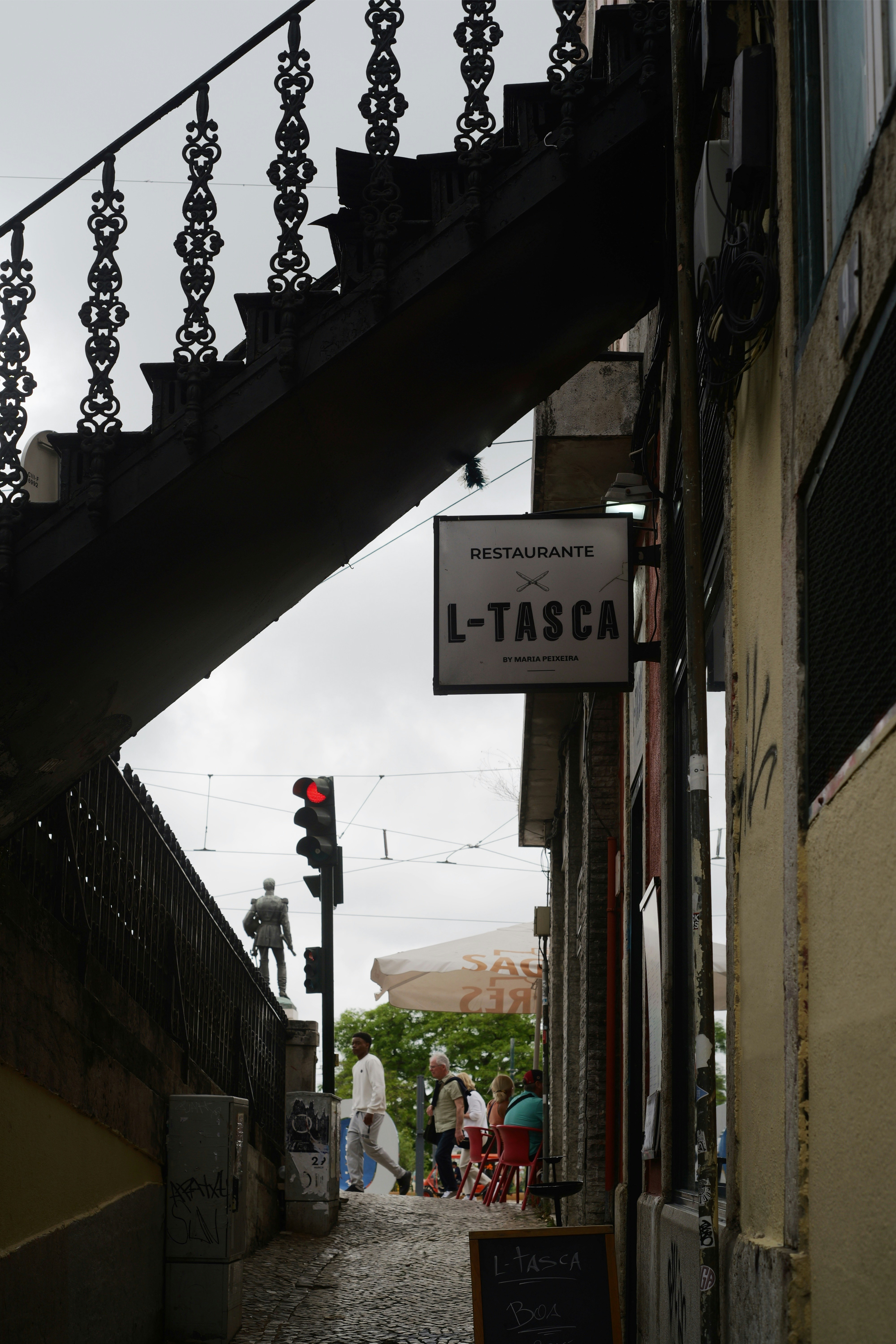 Urban Passageway: A Culinary Invitation