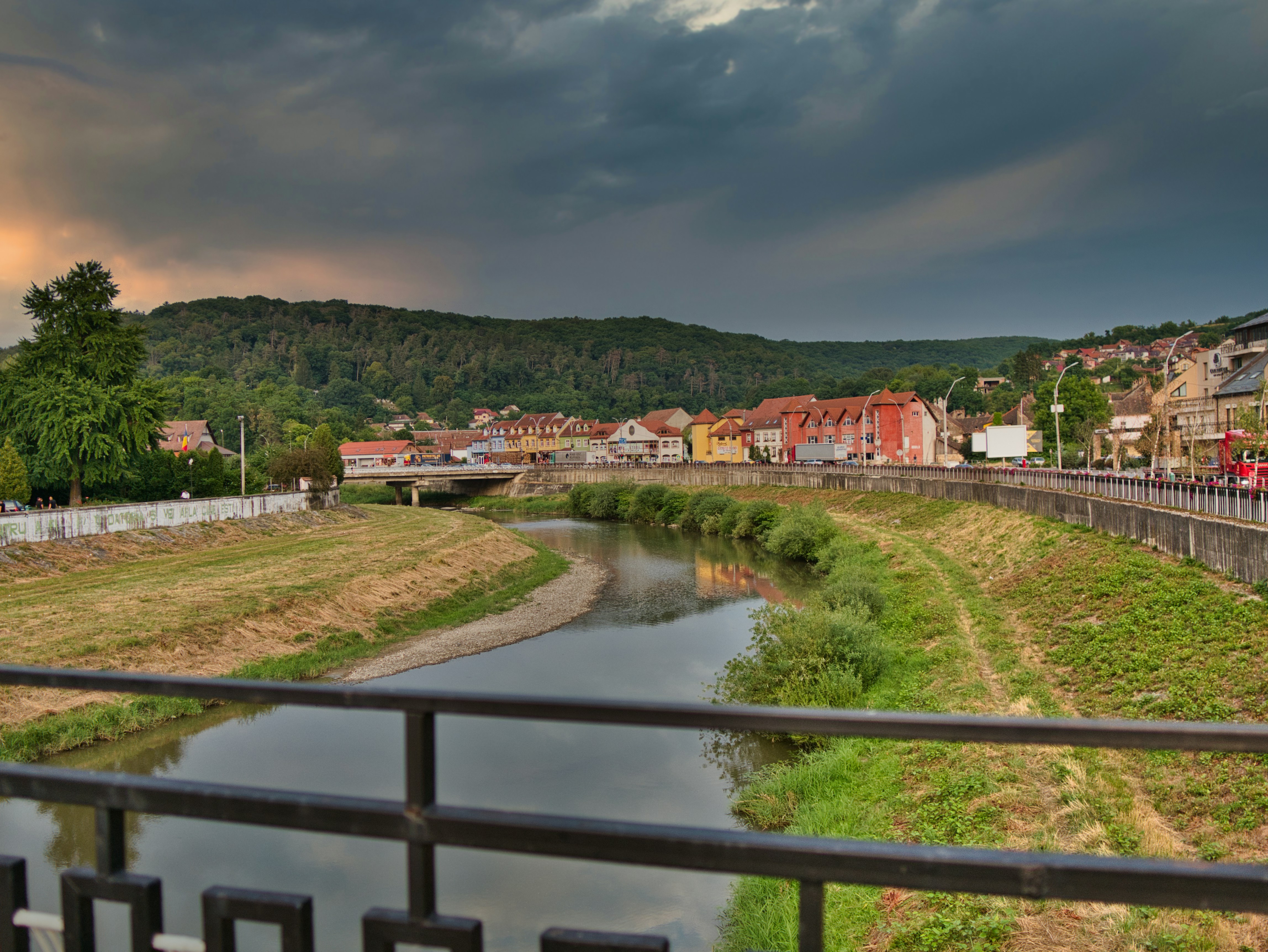 Whispers of the Riverbank: A Serene Evening in the Valley