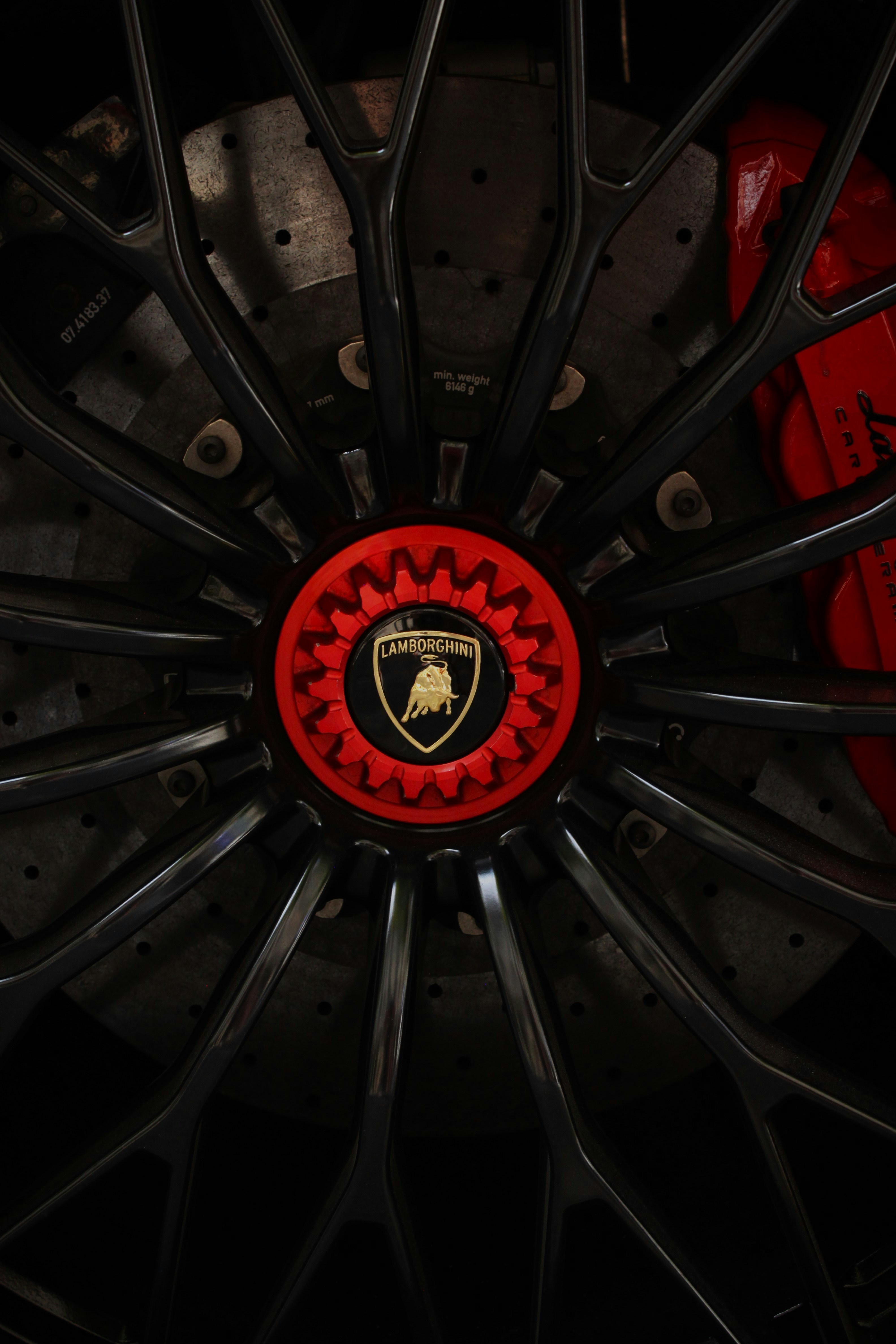 Elegance in Motion: The Heart of a Lamborghini Wheel