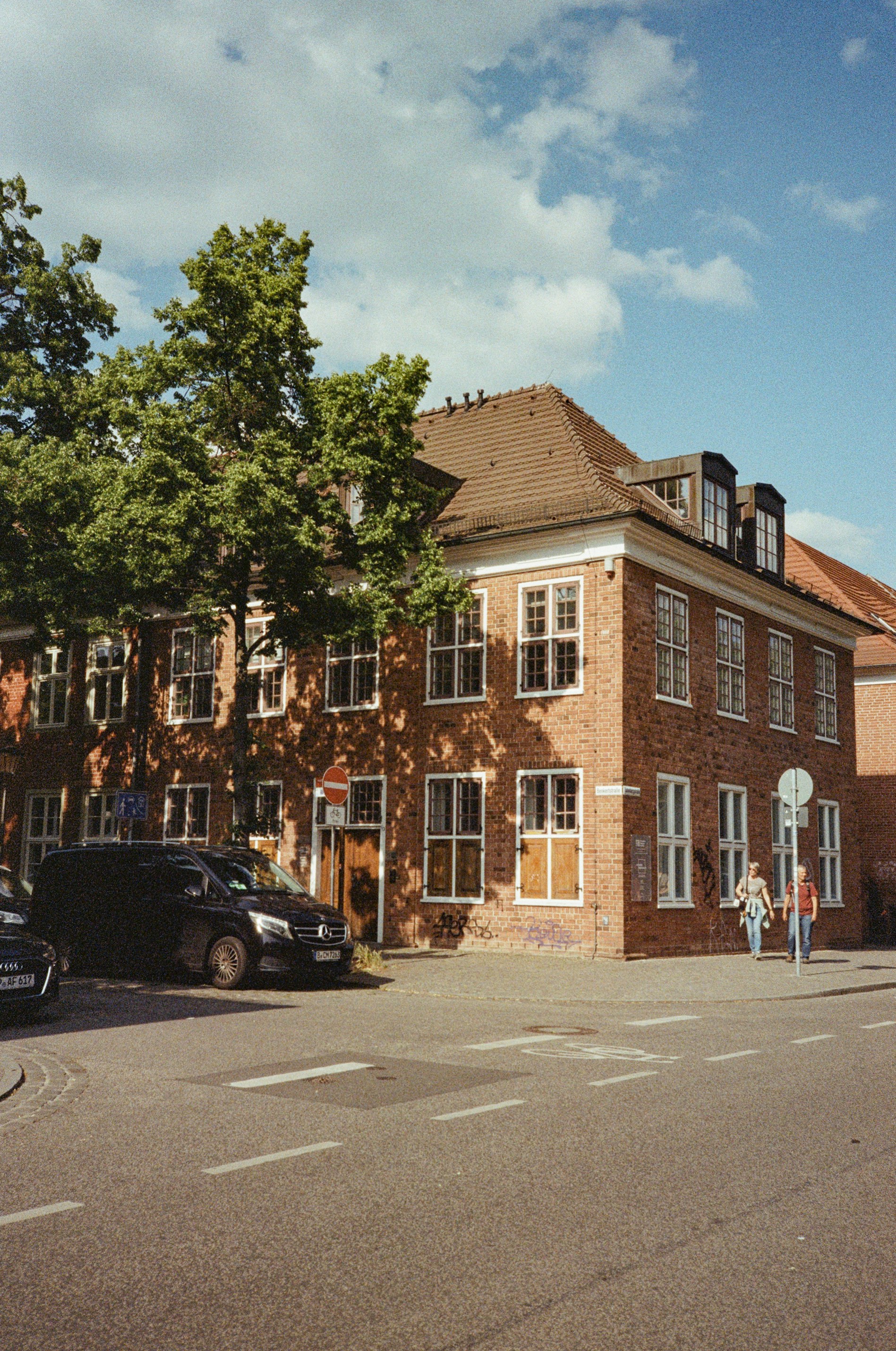 Sample photo from Konica Big Mini HG