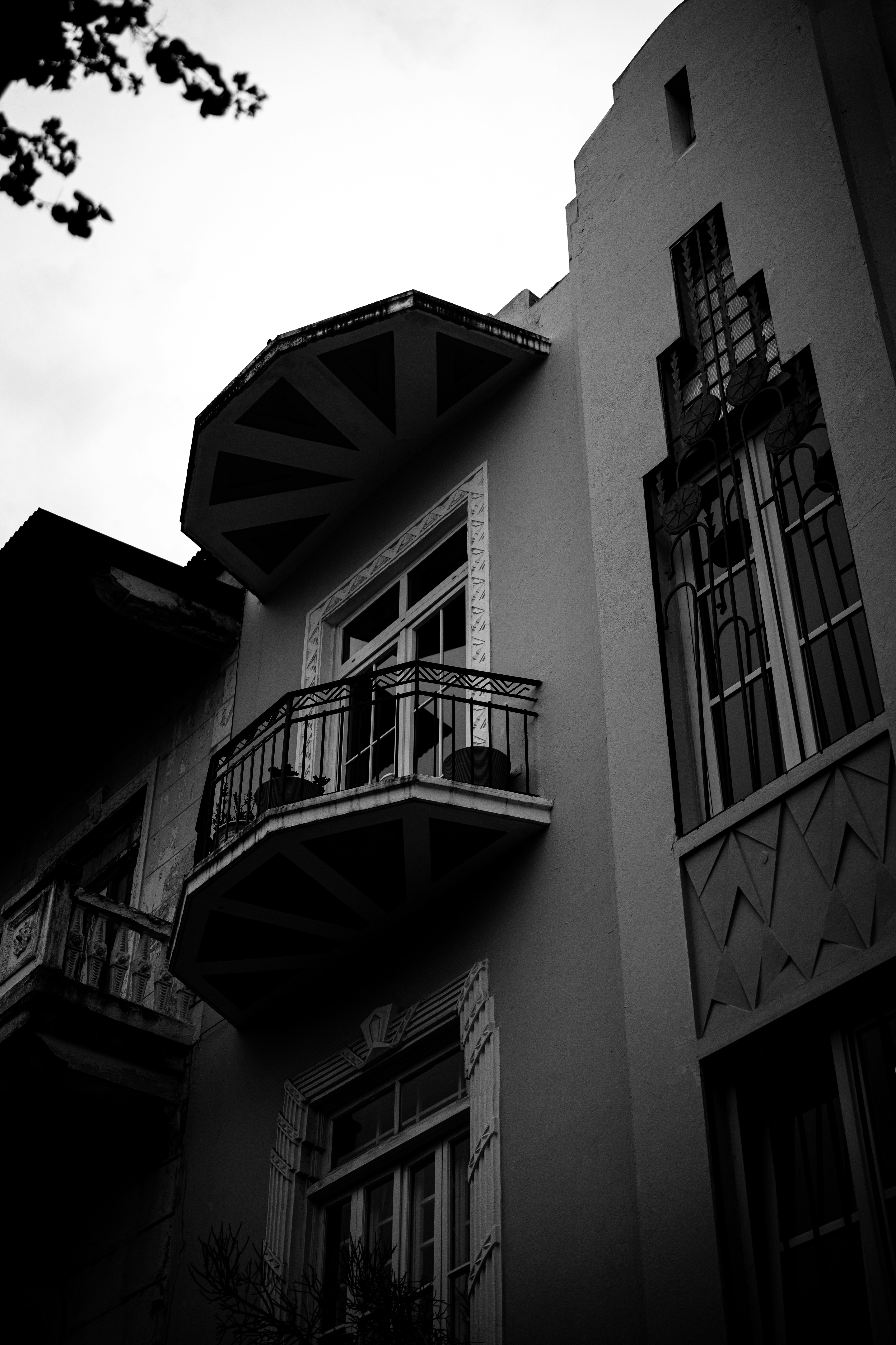 Art Deco Echoes in Monochrome