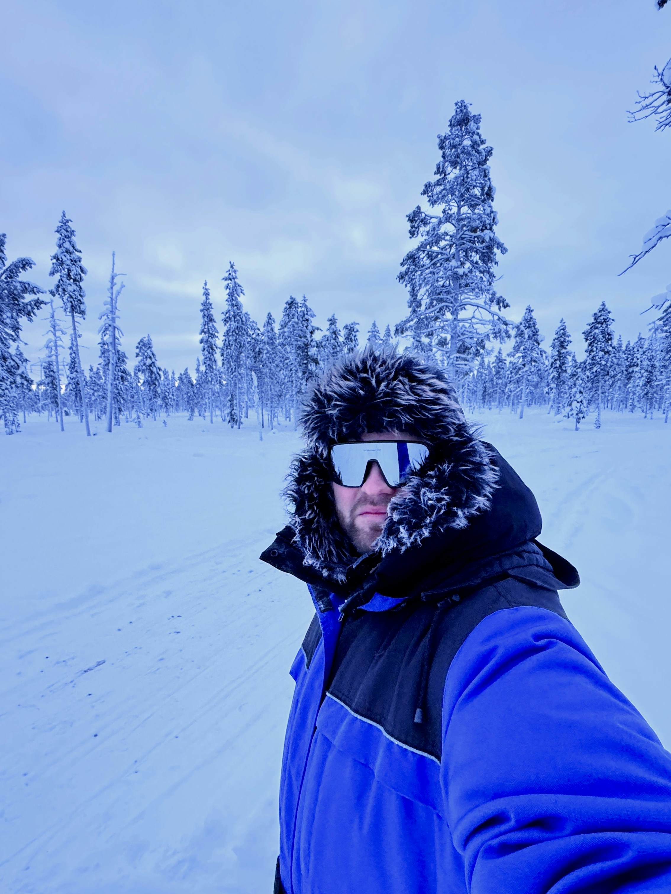 Man in winter gear taking a snowy selfie. photo – Free Finland Image on ...