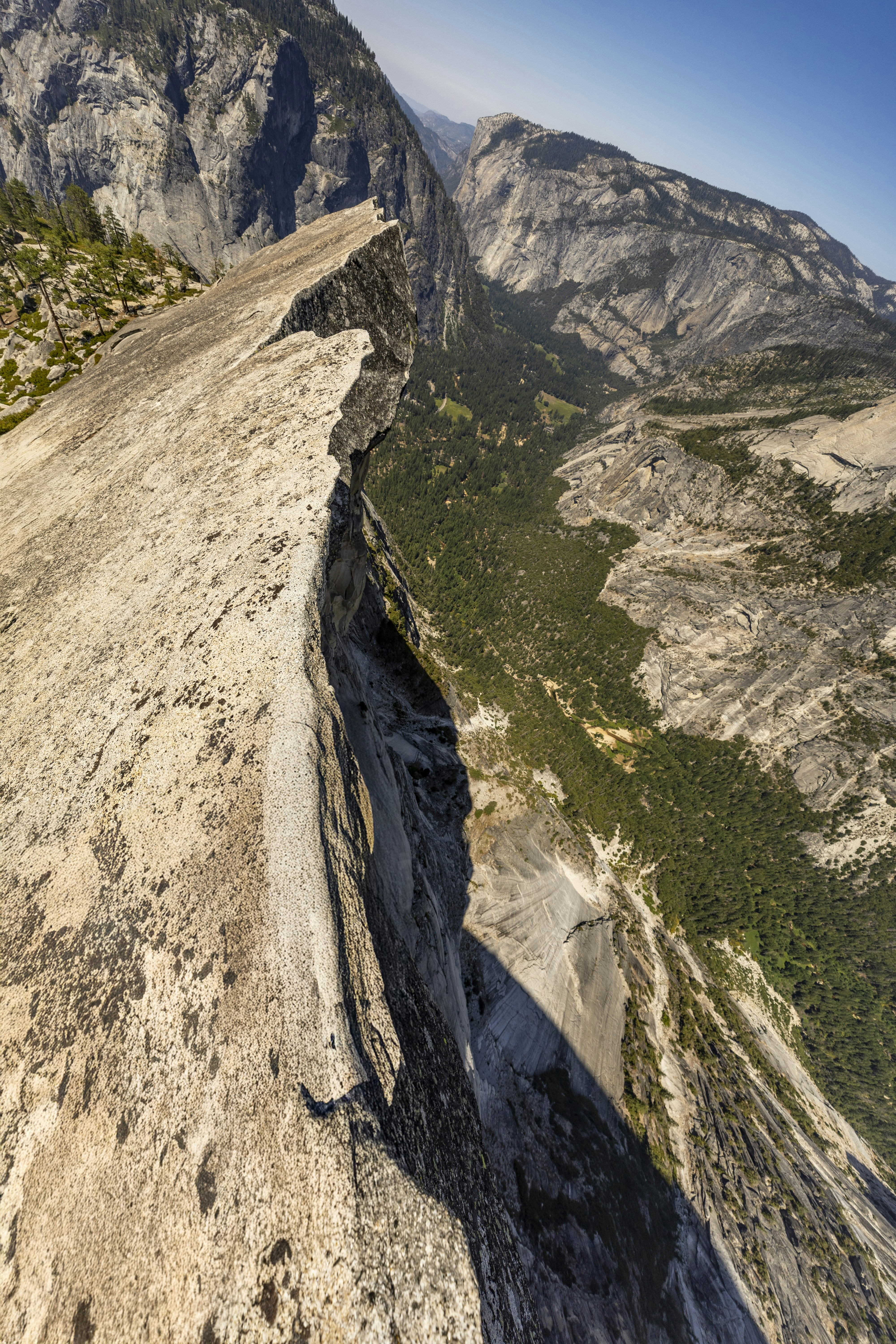 Granite Knife-Edge Overlook: Ridge Fracture Above the Valley