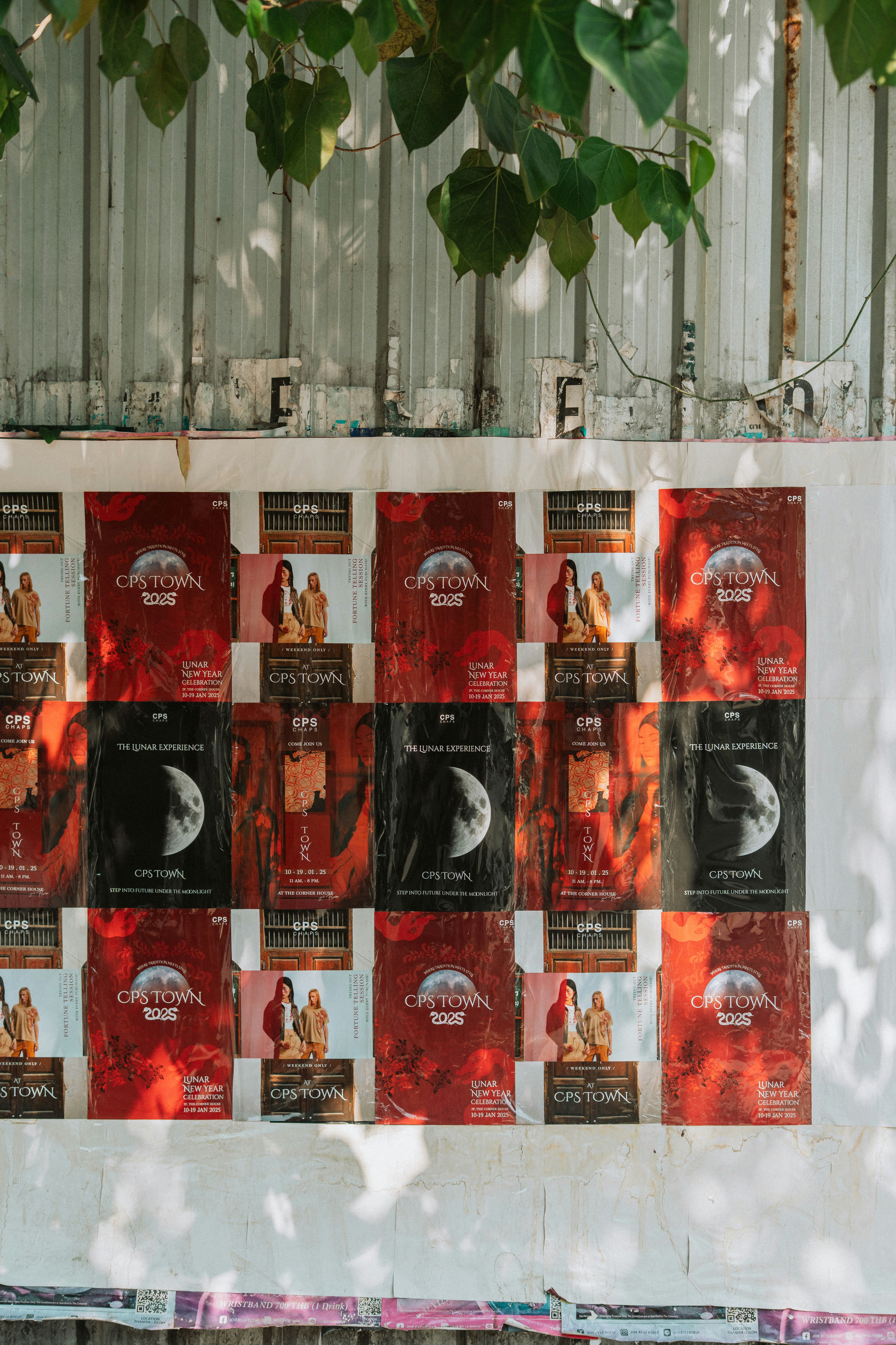 Urban Canvas: The Art of Advertising in Motion