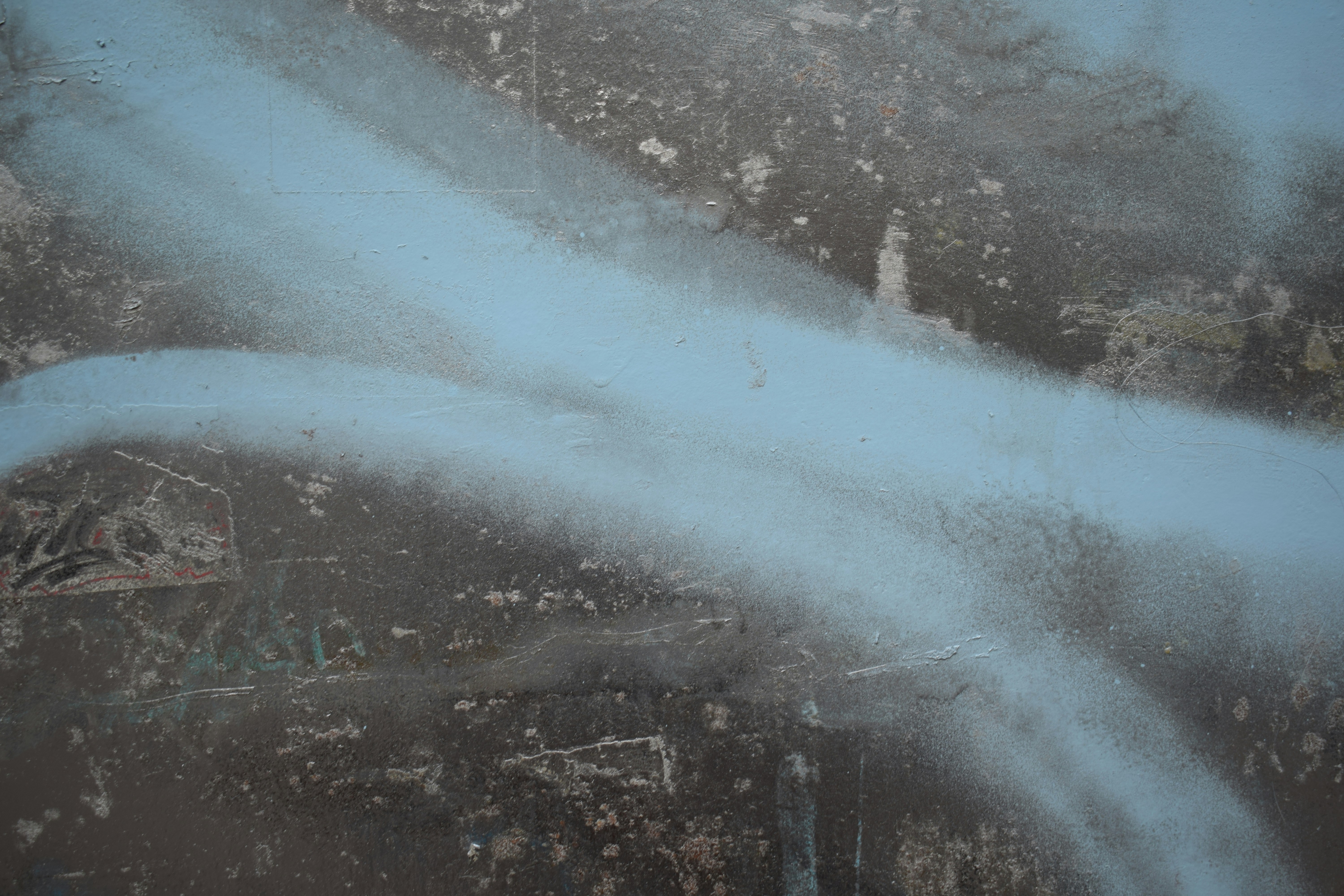 Cerulean Veins on Weathered Glass: Abstract Crosshatch