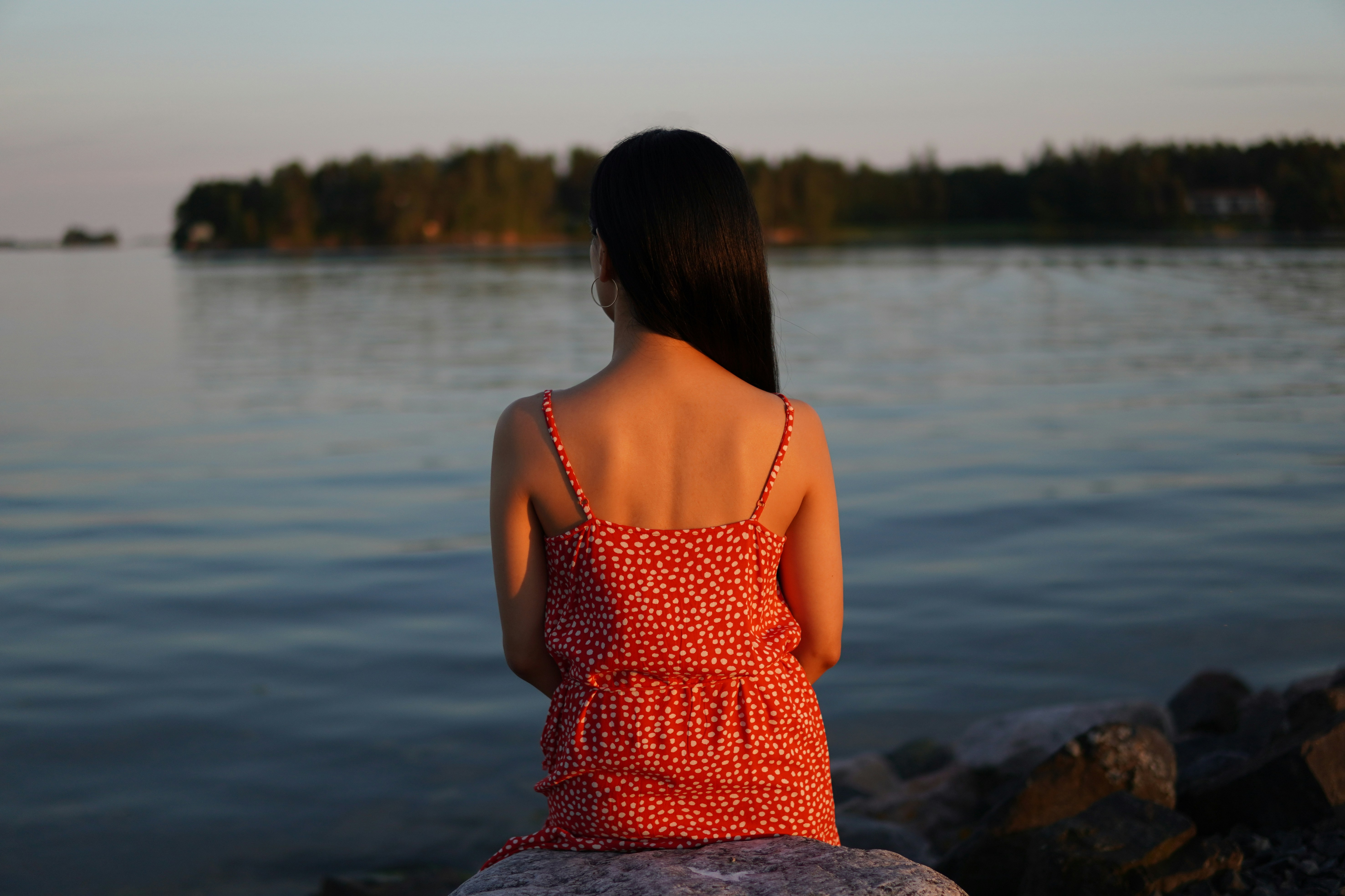 Reflections of Serenity: A Quiet Moment by the Water