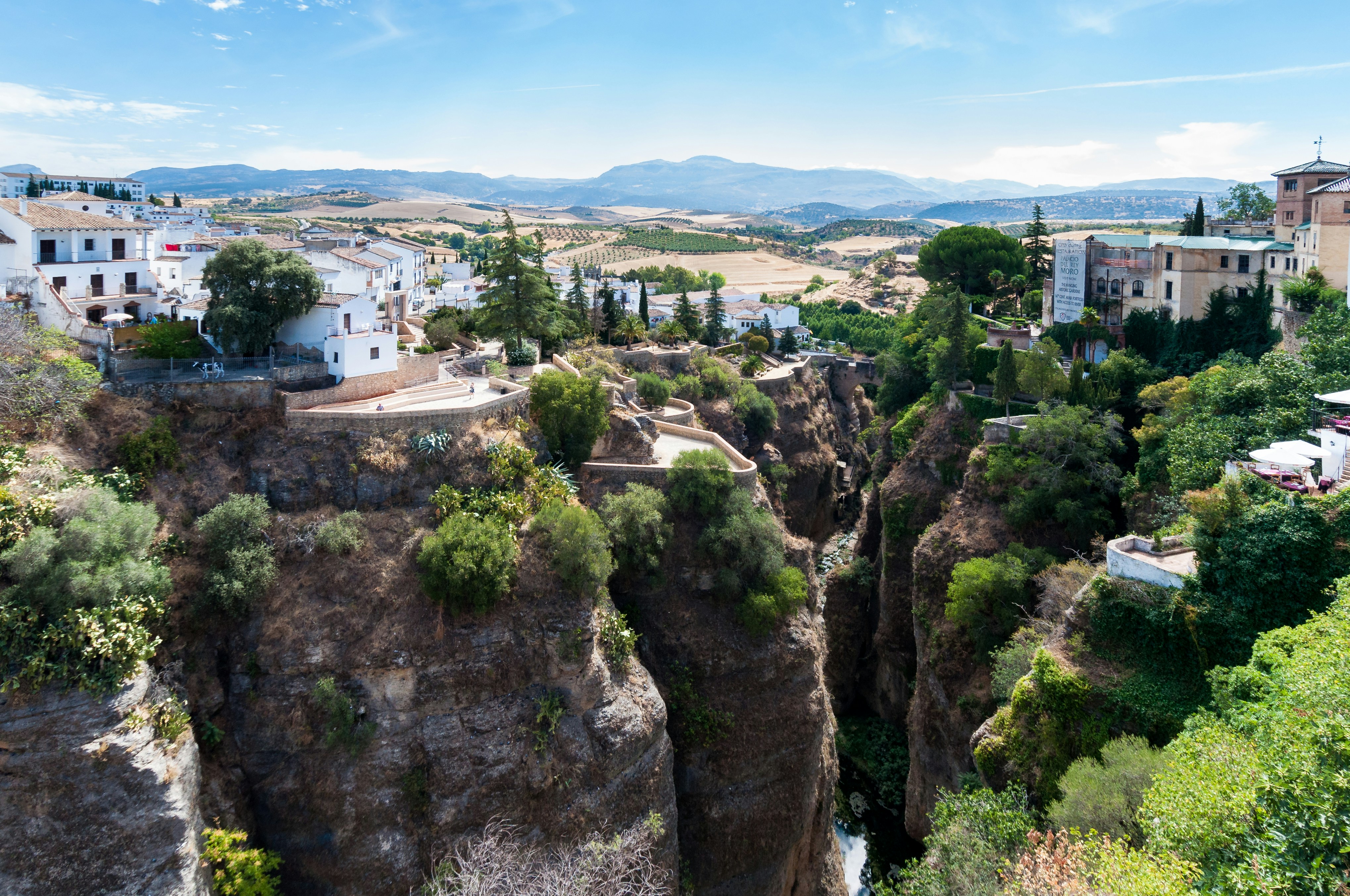 A scenic view of a spanish town and a gorge. photo – Free Building ...