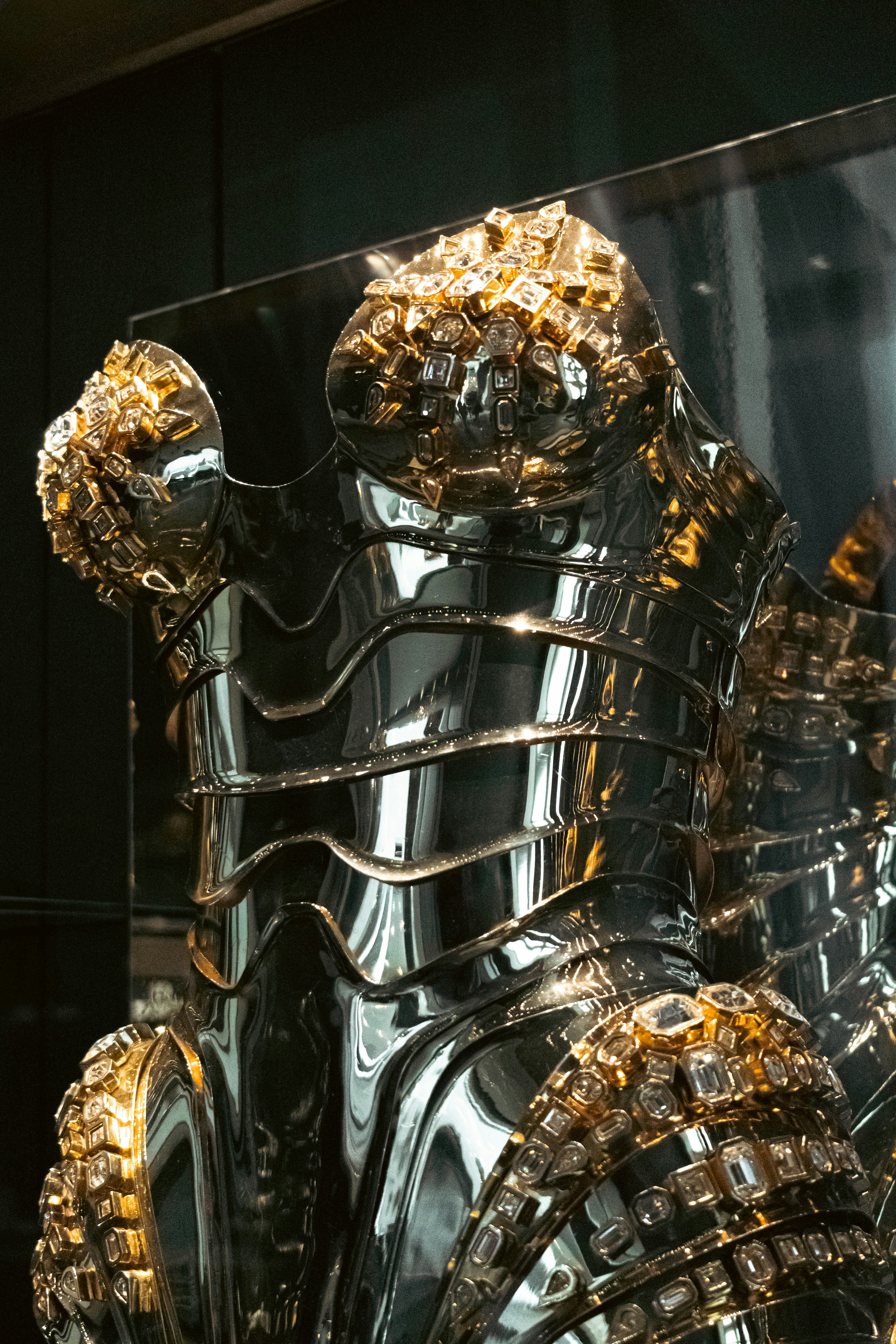 Reflections of Elegance: A Modern Armor