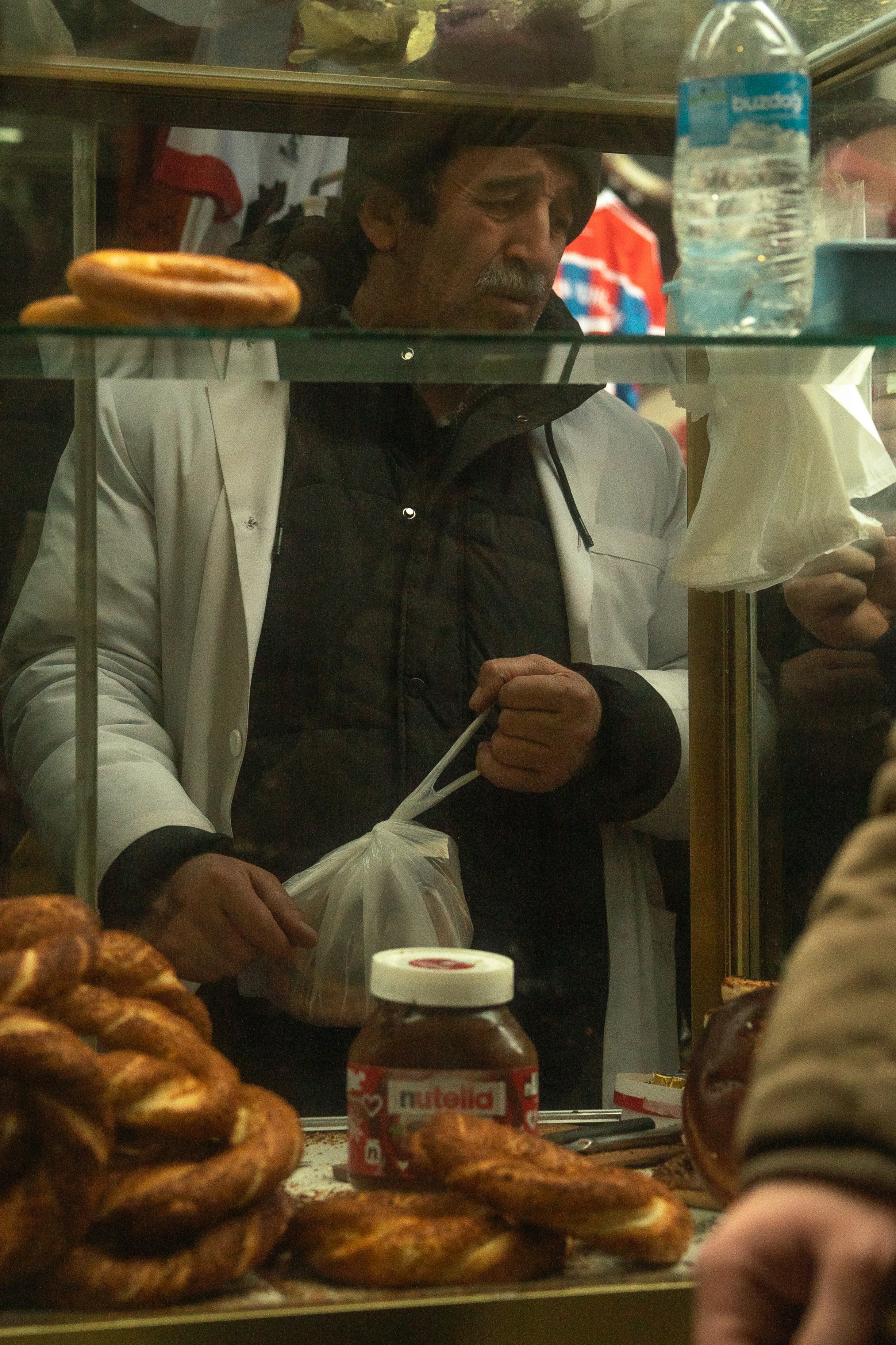 A Moment in the Market: The Artisan's Touch