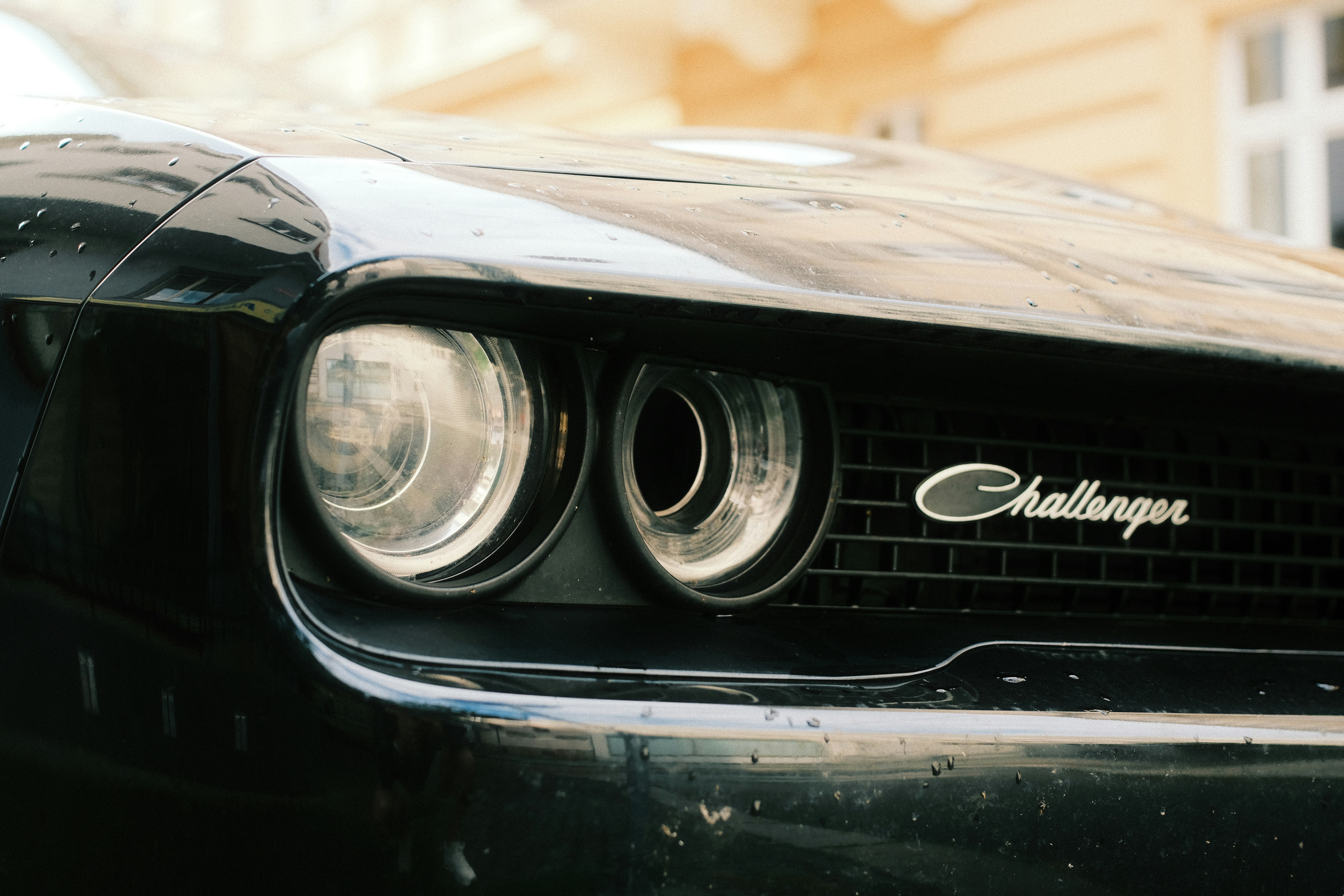 Dodge Challenger R/T 392. | A black dodge challenger's front.