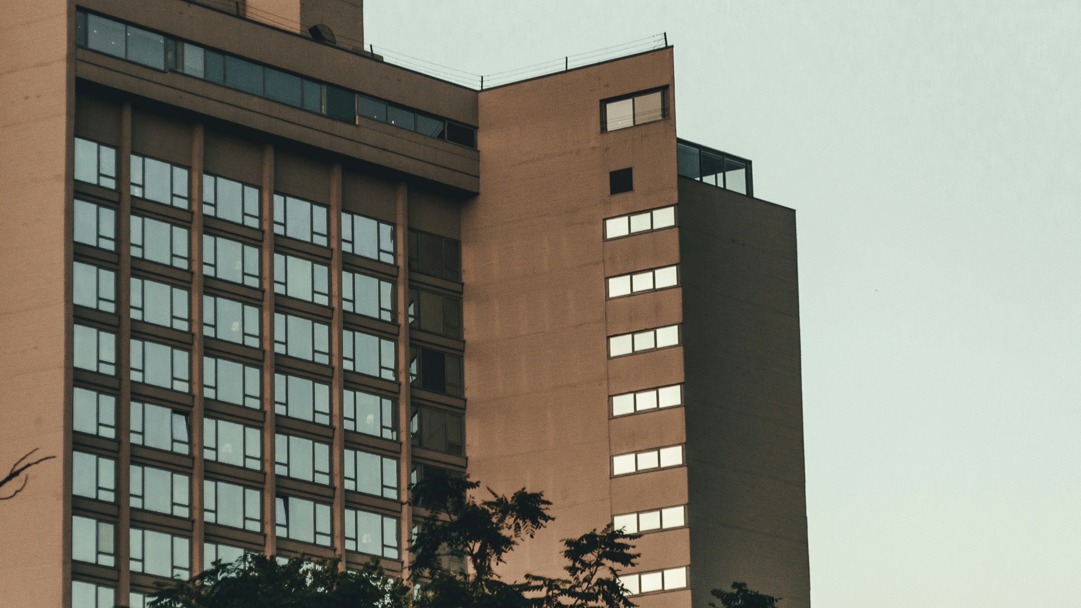Urban Geometry: A Study in Architectural Lines