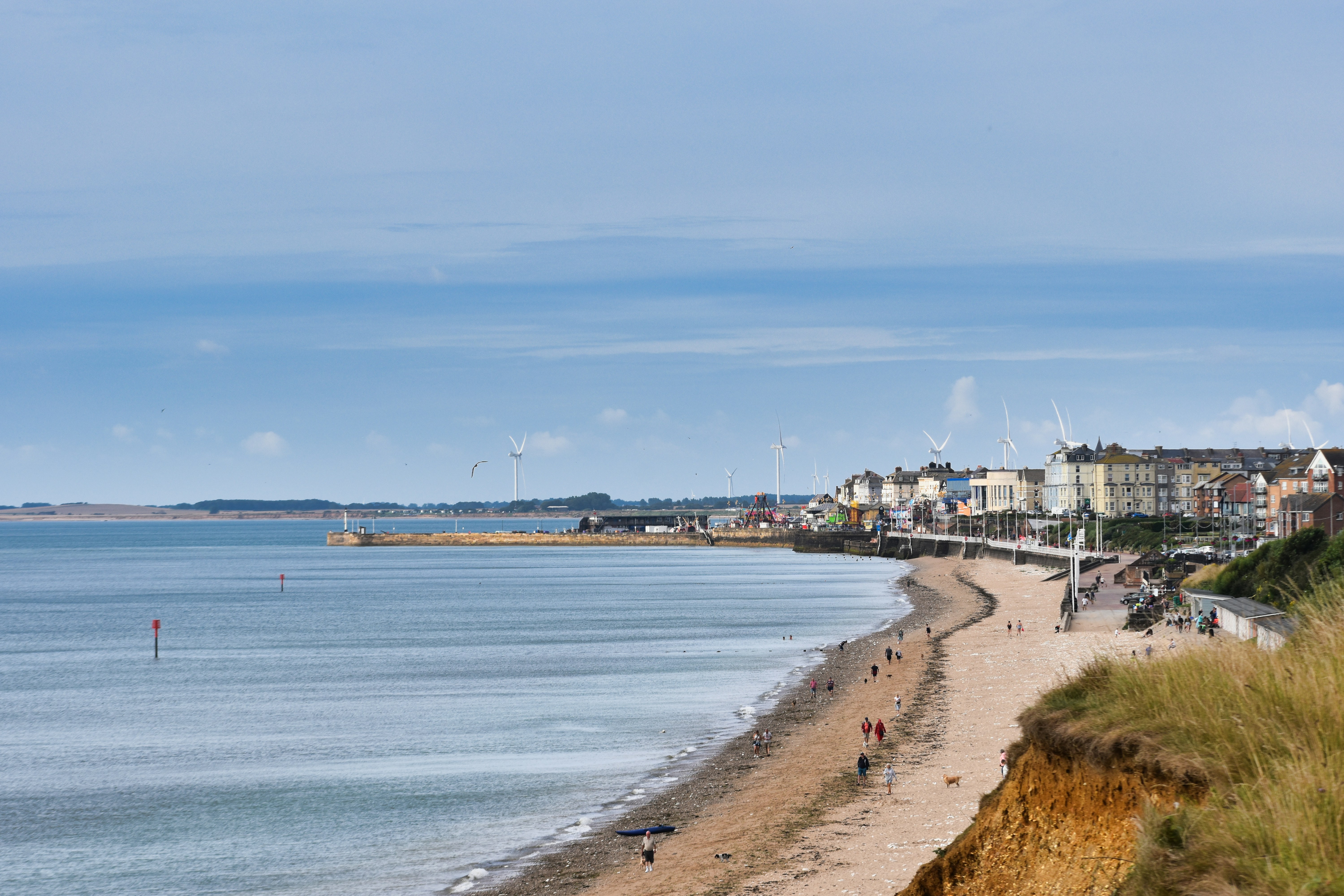 Seaside Serenity: A Coastal Retreat