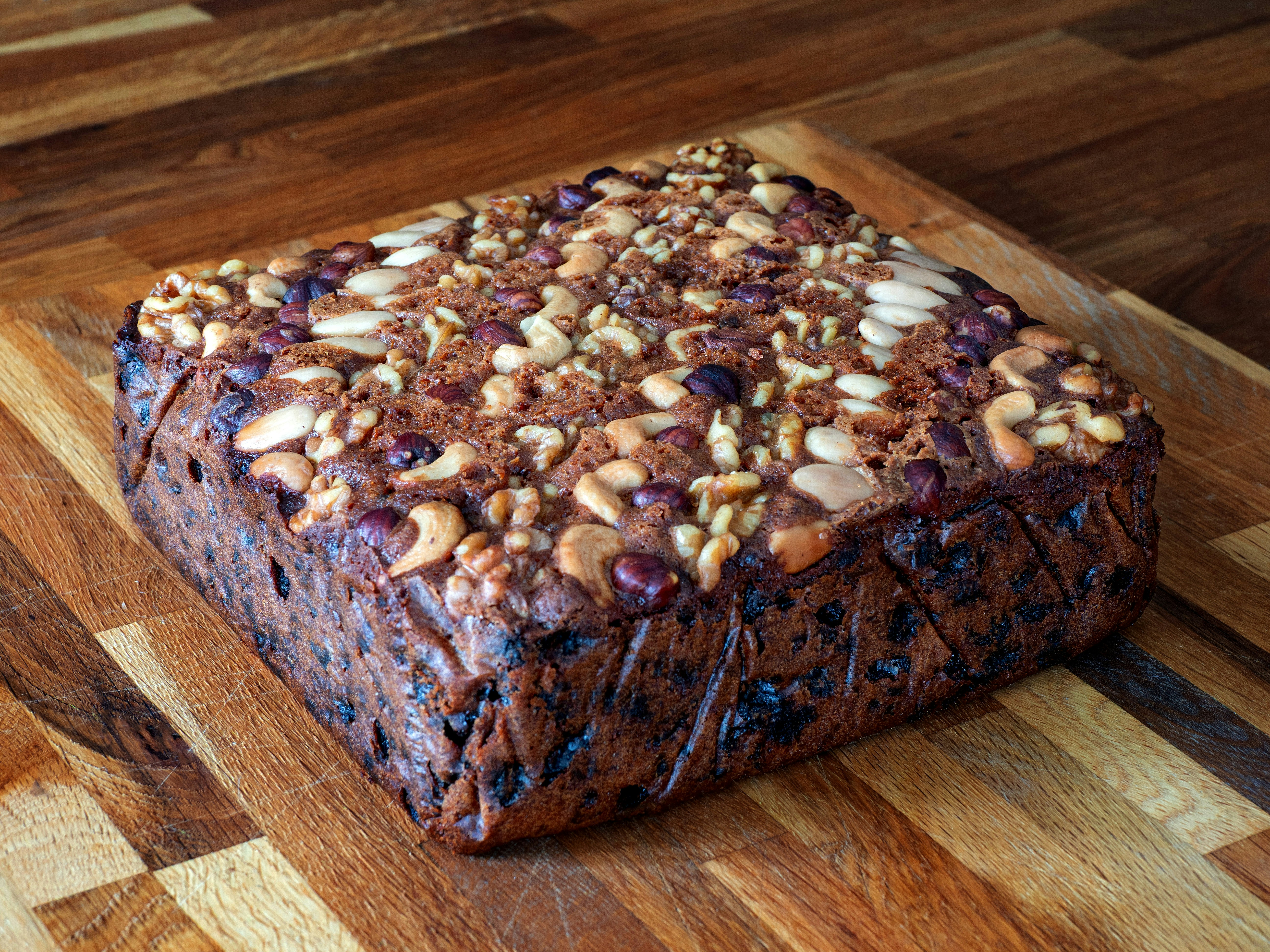 Nuts Over Cake: A Culinary Delight