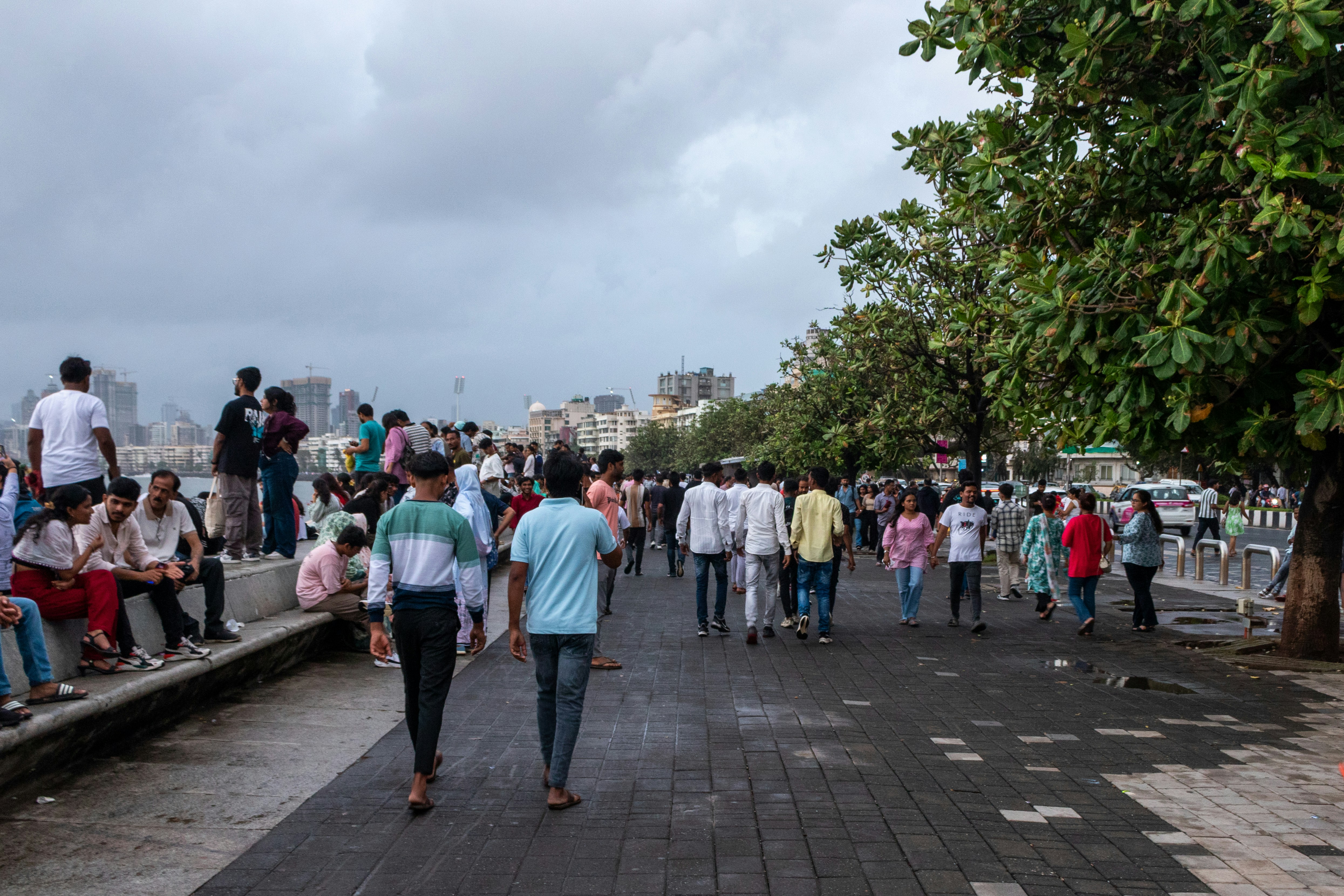 Urban Stroll: A Day by the Waterfront