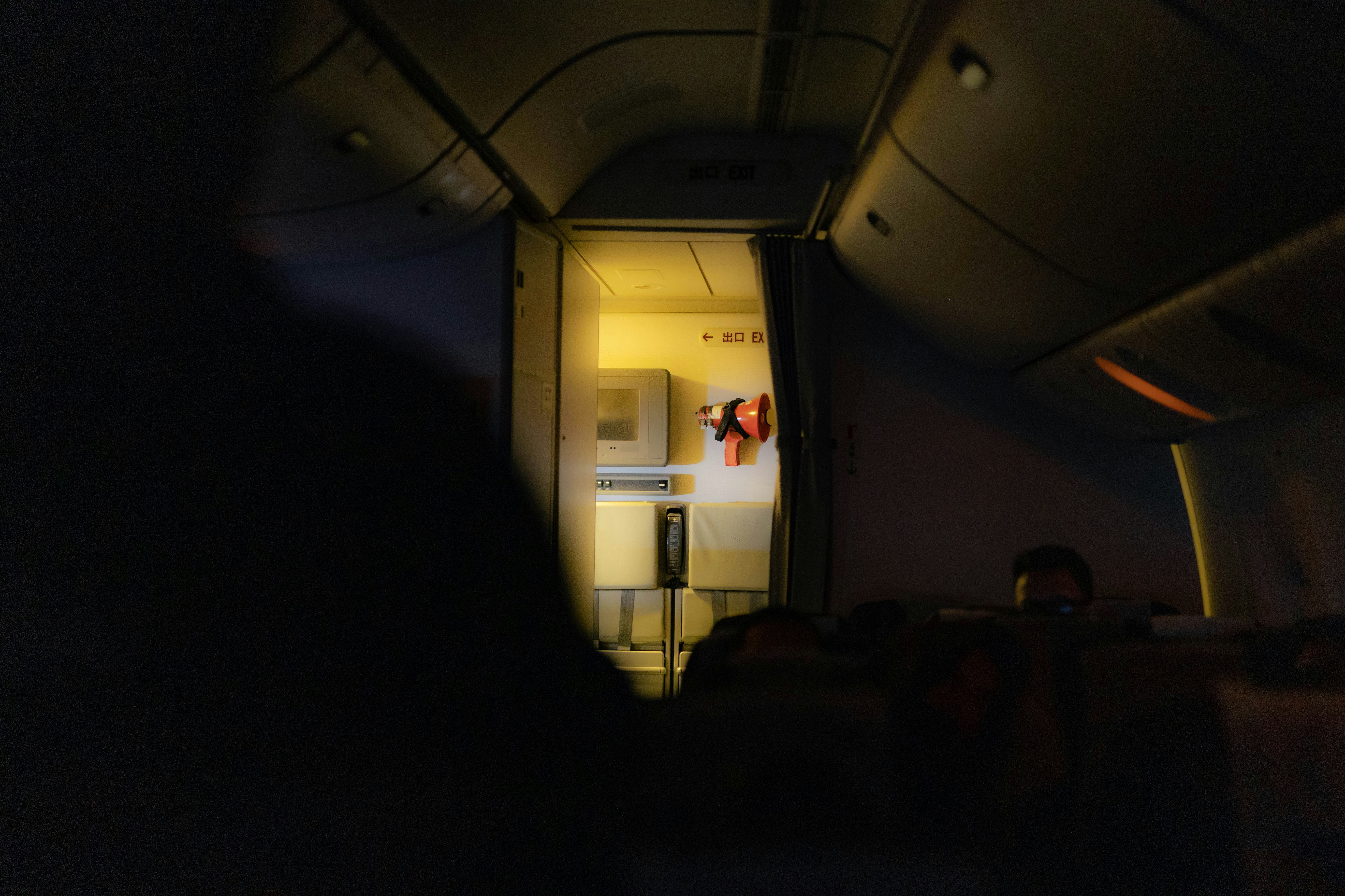 Illuminated Passage: A Glimpse into Airborne Serenity